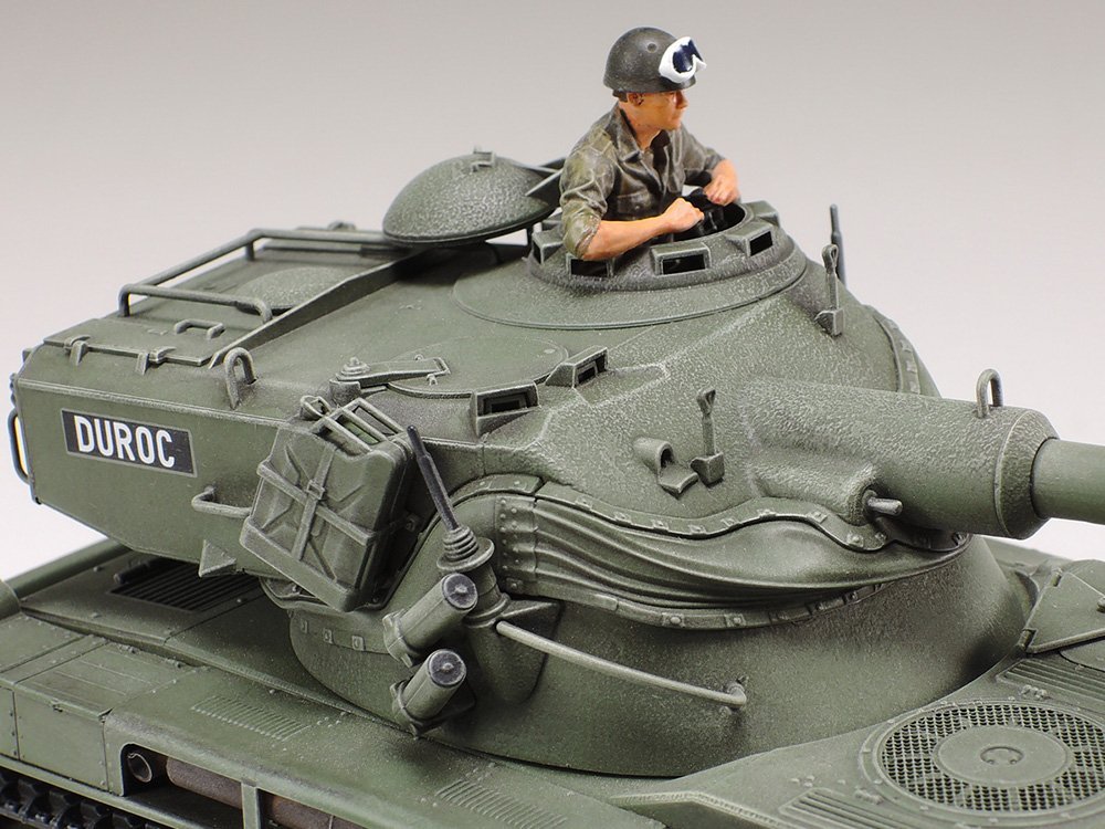 Tamiya French Light Tank Amx-13 Hobby Model Kit