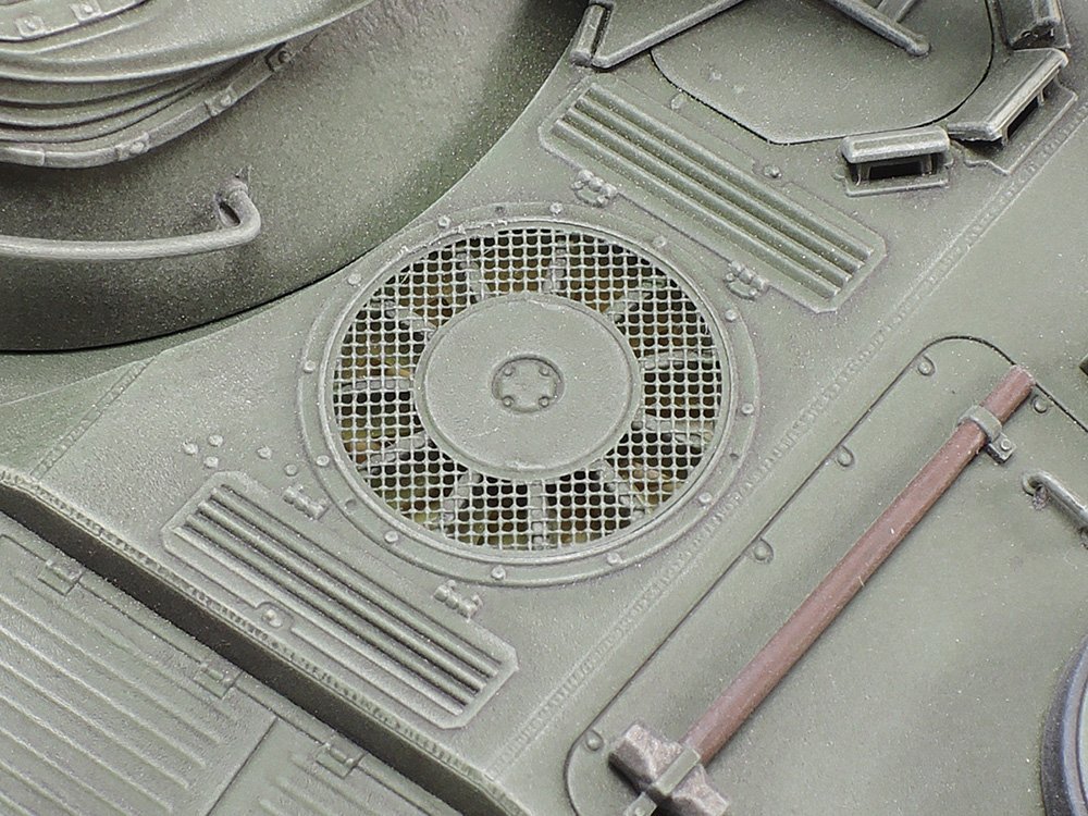 Tamiya French Light Tank Amx-13 Hobby Model Kit