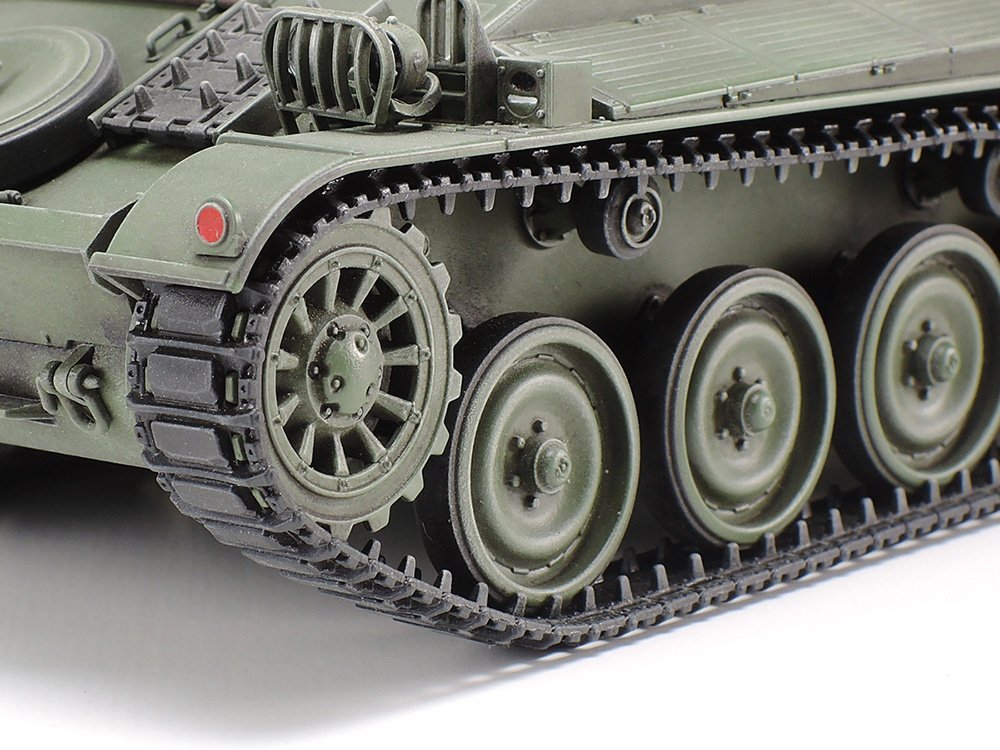 Tamiya French Light Tank Amx-13 Hobby Model Kit