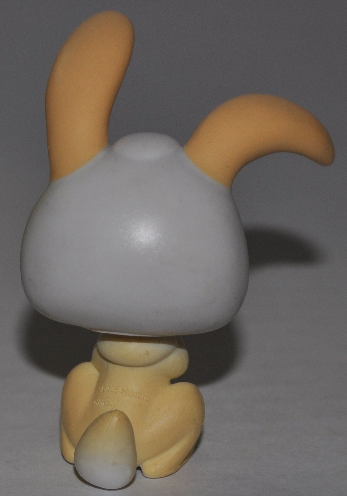 Rabbit #239 (White/Cream, purple eyes) - Littlest Pet Shop (Retired) Collector Toy - LPS Collectible Replacement Single Figure - Loose (OOP Out of Package & Print)