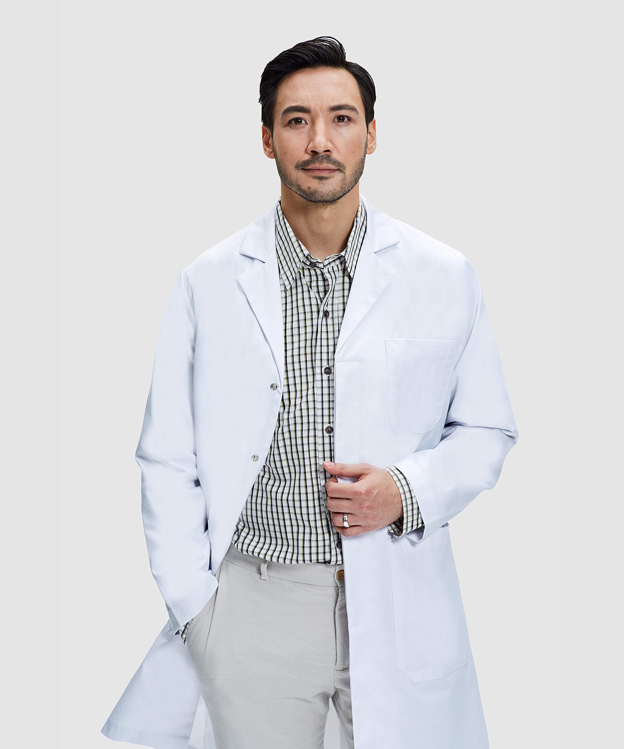 Dr. James 100% Cotton Premium Unisex Lab Coat for Men & Women, Phone & Tablet Pockets, Classic Fit, Snap Closing, 39" Length (S (Men S/Women M))