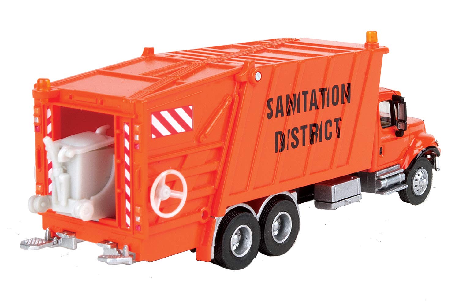 Walthers SceneMaster International, Orange 7600 Garbage Truck