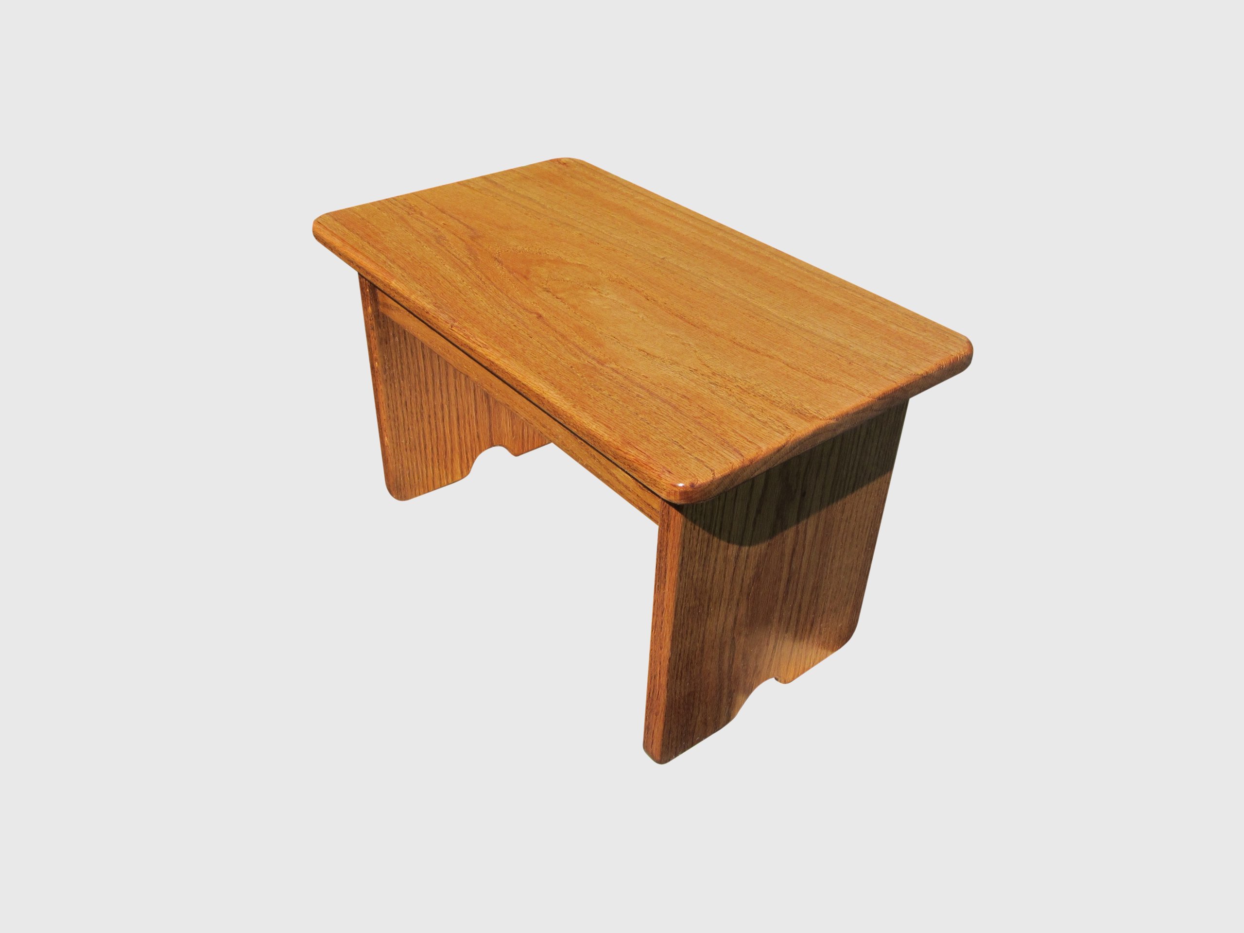 KR Ideas Standard Milking Stool (Poplar, Maple Stain) (Made in The USA)