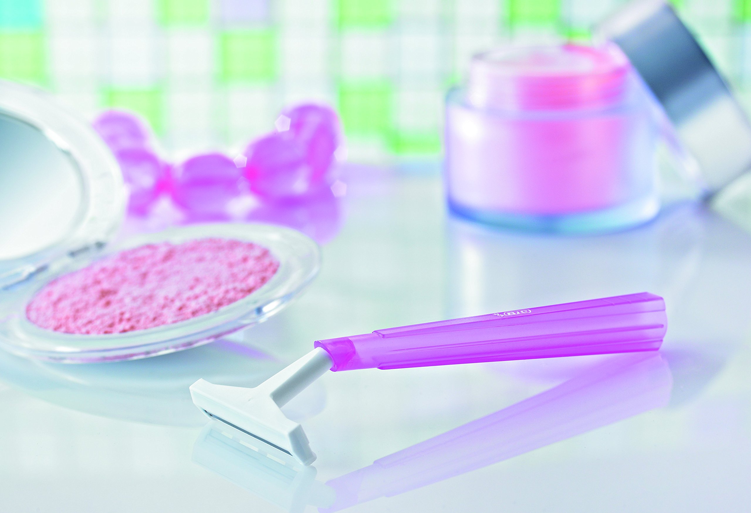 BIC Twin Lady Sensitive Razors, Disposable Razors with Two Blades for a Smooth and Precise Shave, Pack of 15