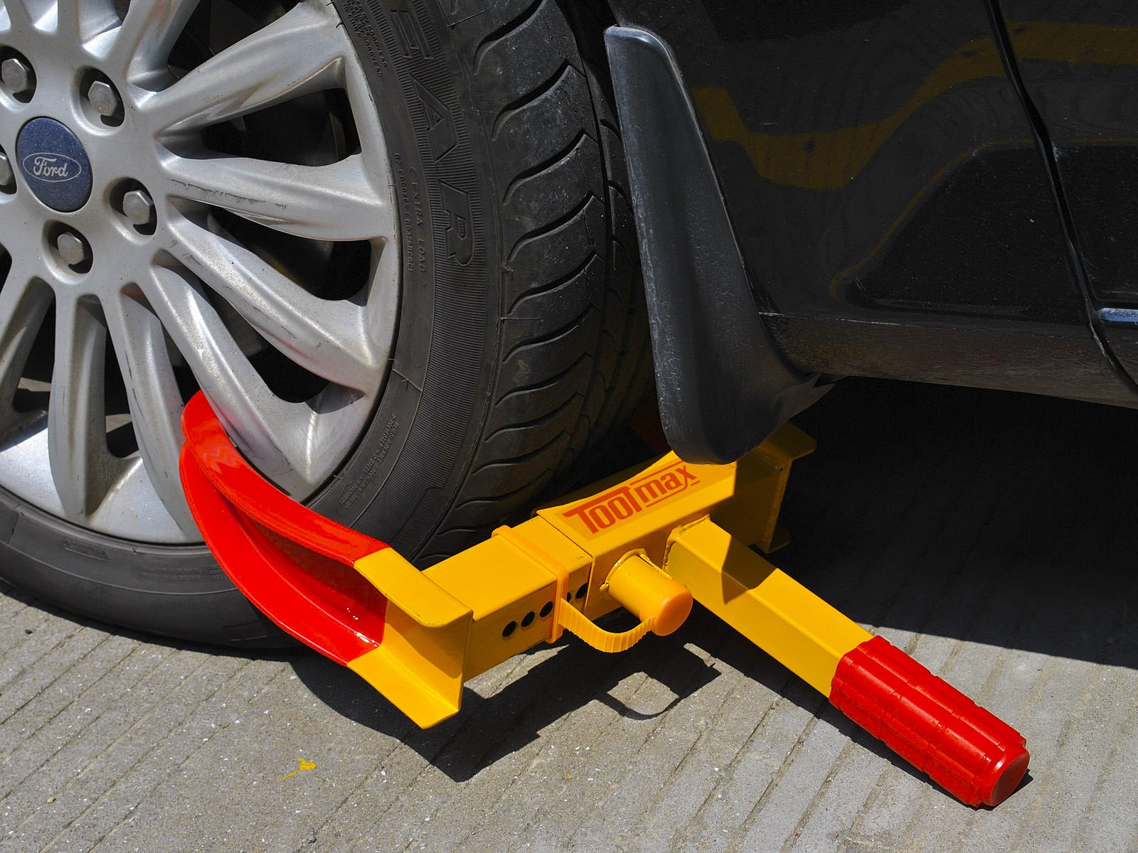 Goplus Heavy Duty Trailer Lock Wheel Clamp, Adjustable Anti-Theft Tire Lock Boot for Car Truck RV Boat Trailer Automotive Golf Carts w/Three Keys