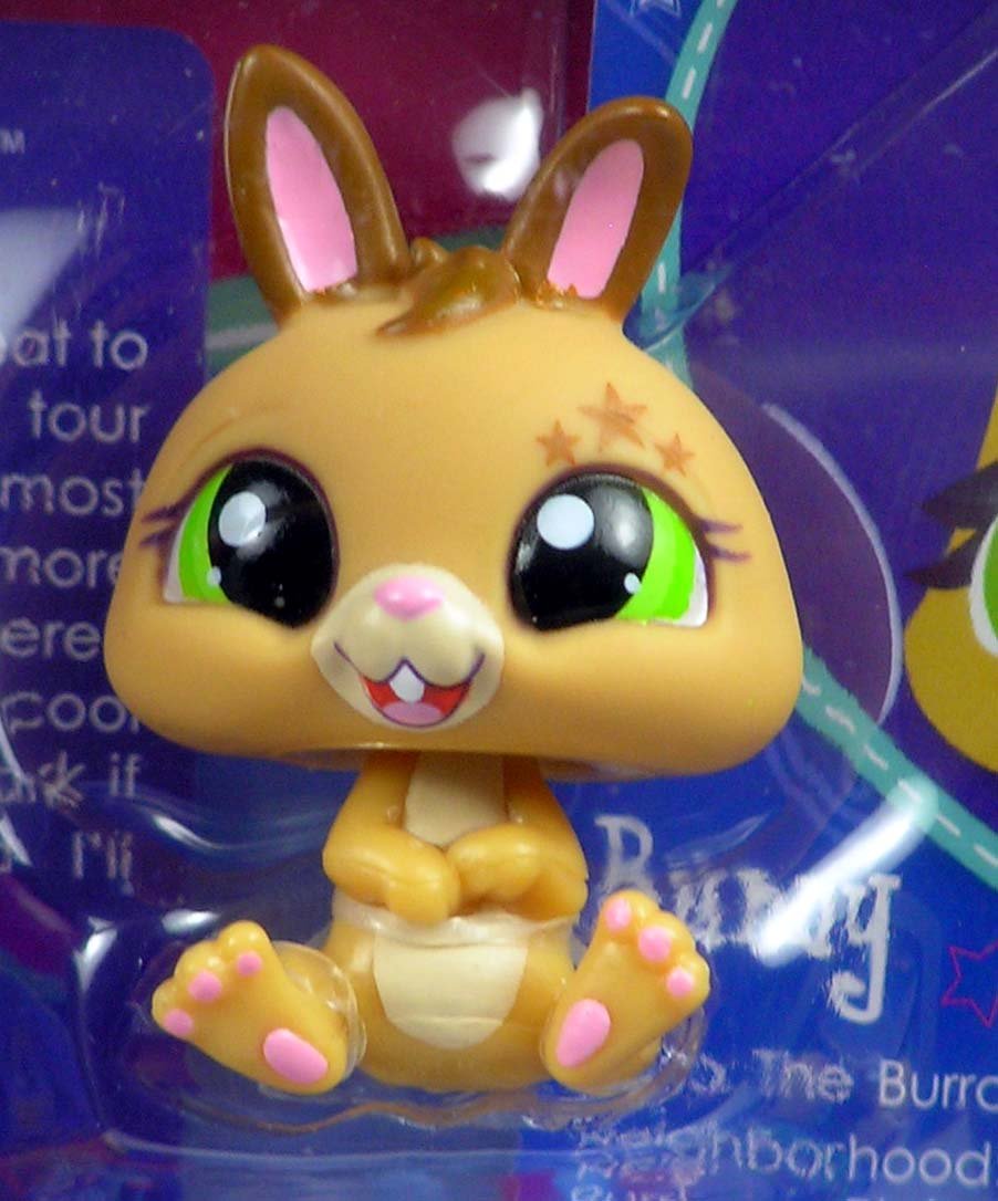 Littlest Pet Shop Online Multi-pack with 5 Trading cards and 5 Welcome Pets from LPSO.com