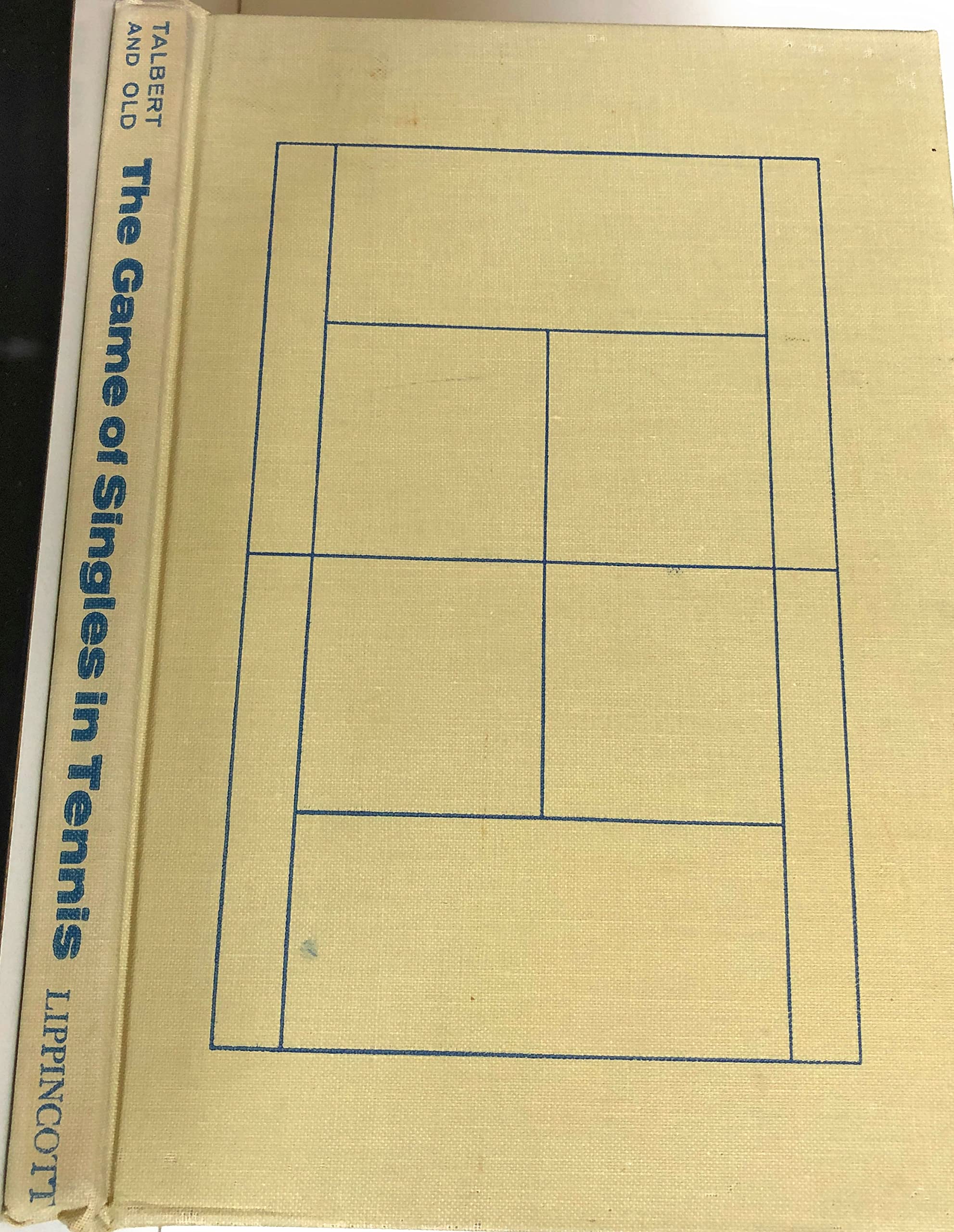 The Game of Singles in Tennis