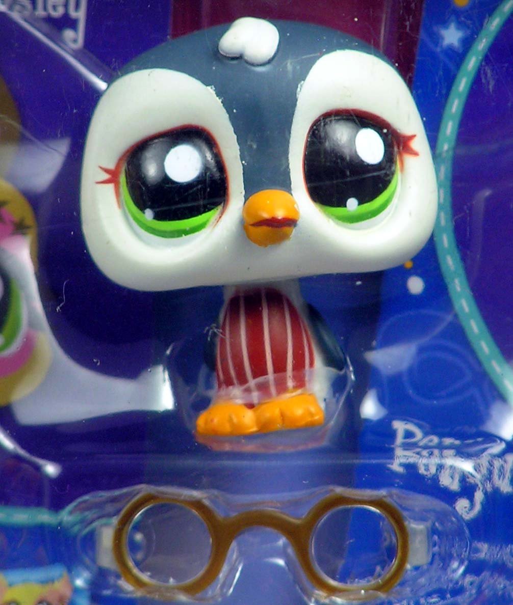 Littlest Pet Shop Online Multi-pack with 5 Trading cards and 5 Welcome Pets from LPSO.com