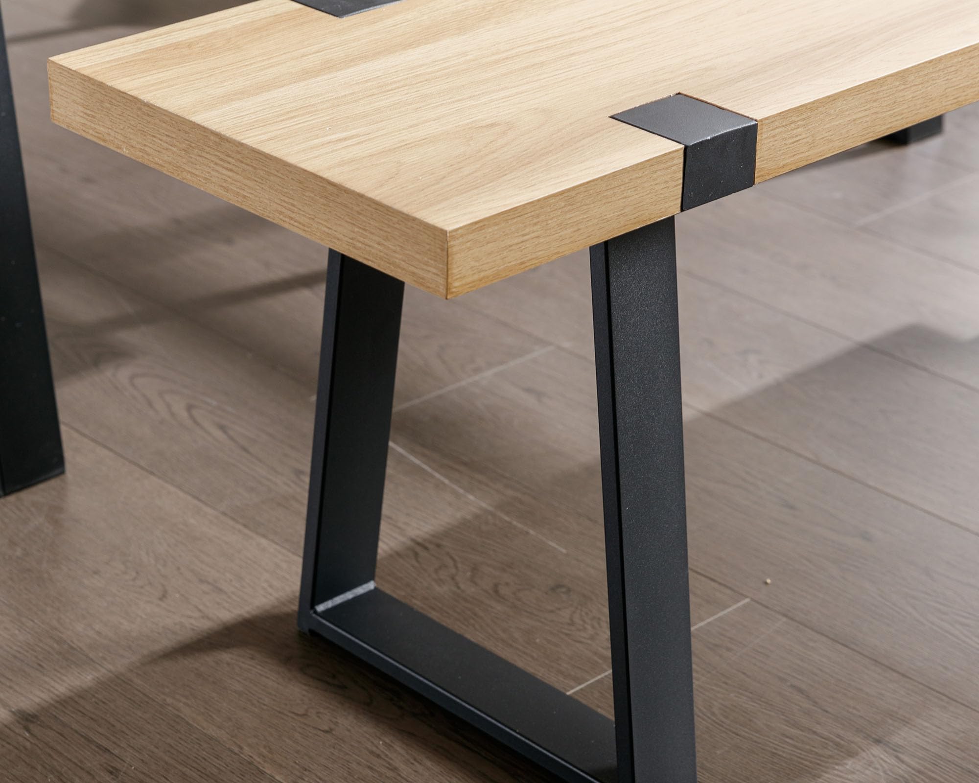 VESCASA 60" Wood Dining Bench with Black Metal Legs for Dining Room, Kitchen, Natural Oak