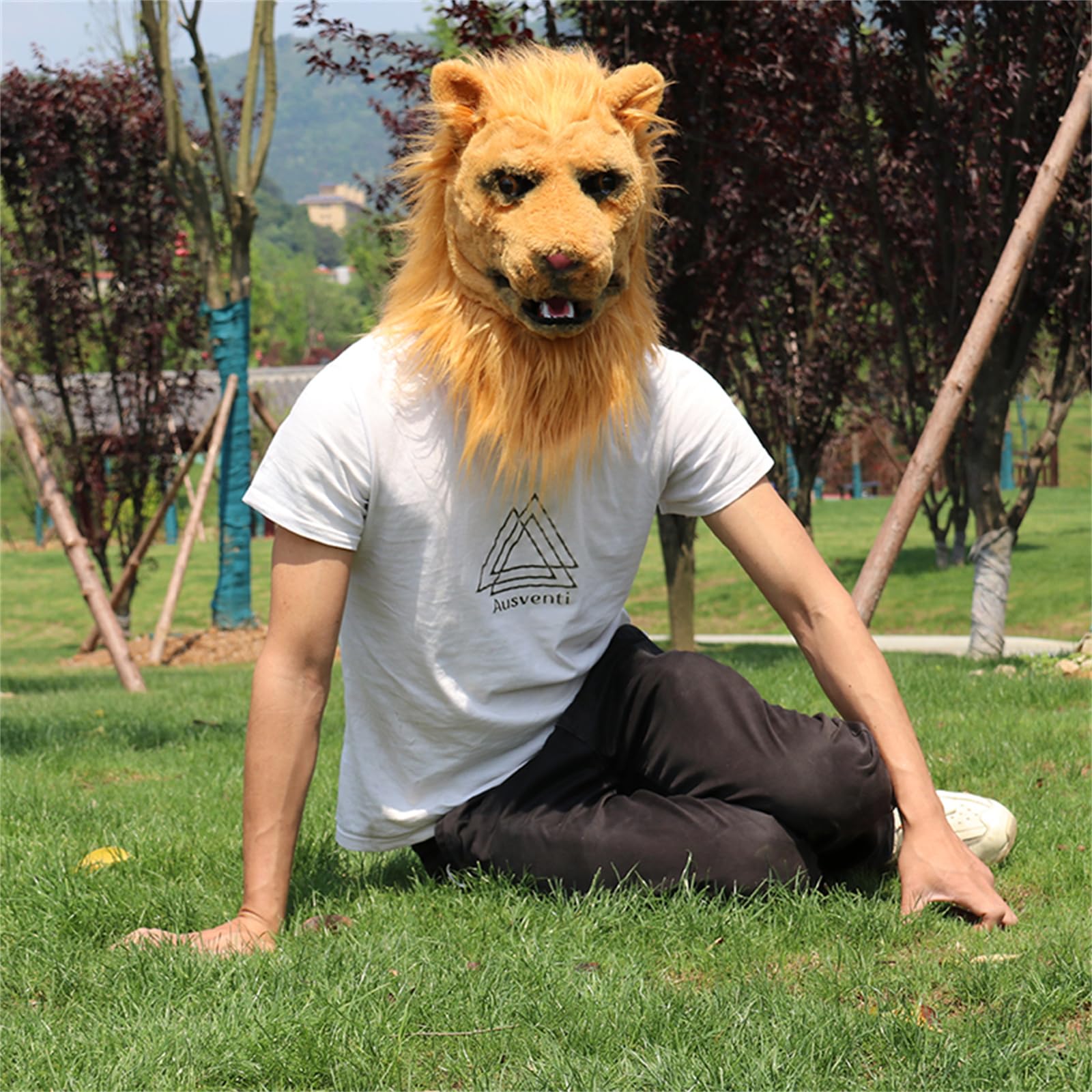 Xerial Realistic Furry Animal Mask with LED Light, Plush Lion Mask with Moving Jaw