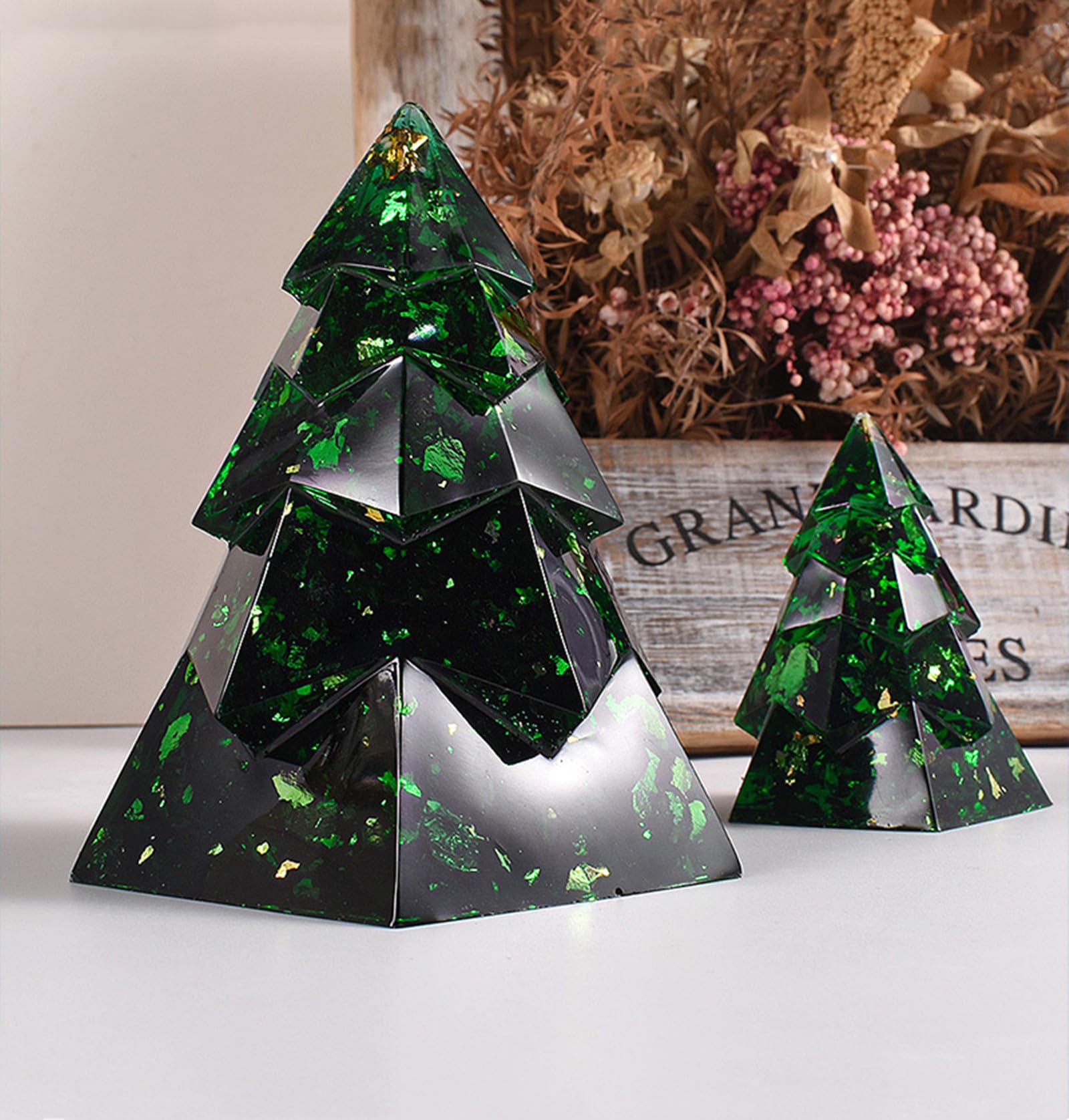 Xidmold 4pcs Christmas Tree Resin Molds, 3D Christmas Tree Silicone Mold for Fondant, Candle, Soap, Bath Bomb, Plaster, Epoxy Resin, Xmas Crafts