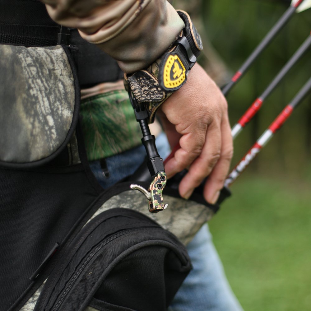 Tru-Fire Hardcore Buckle Foldback Archery Release + Flambeau Outdoors Safe Shot Bow Case