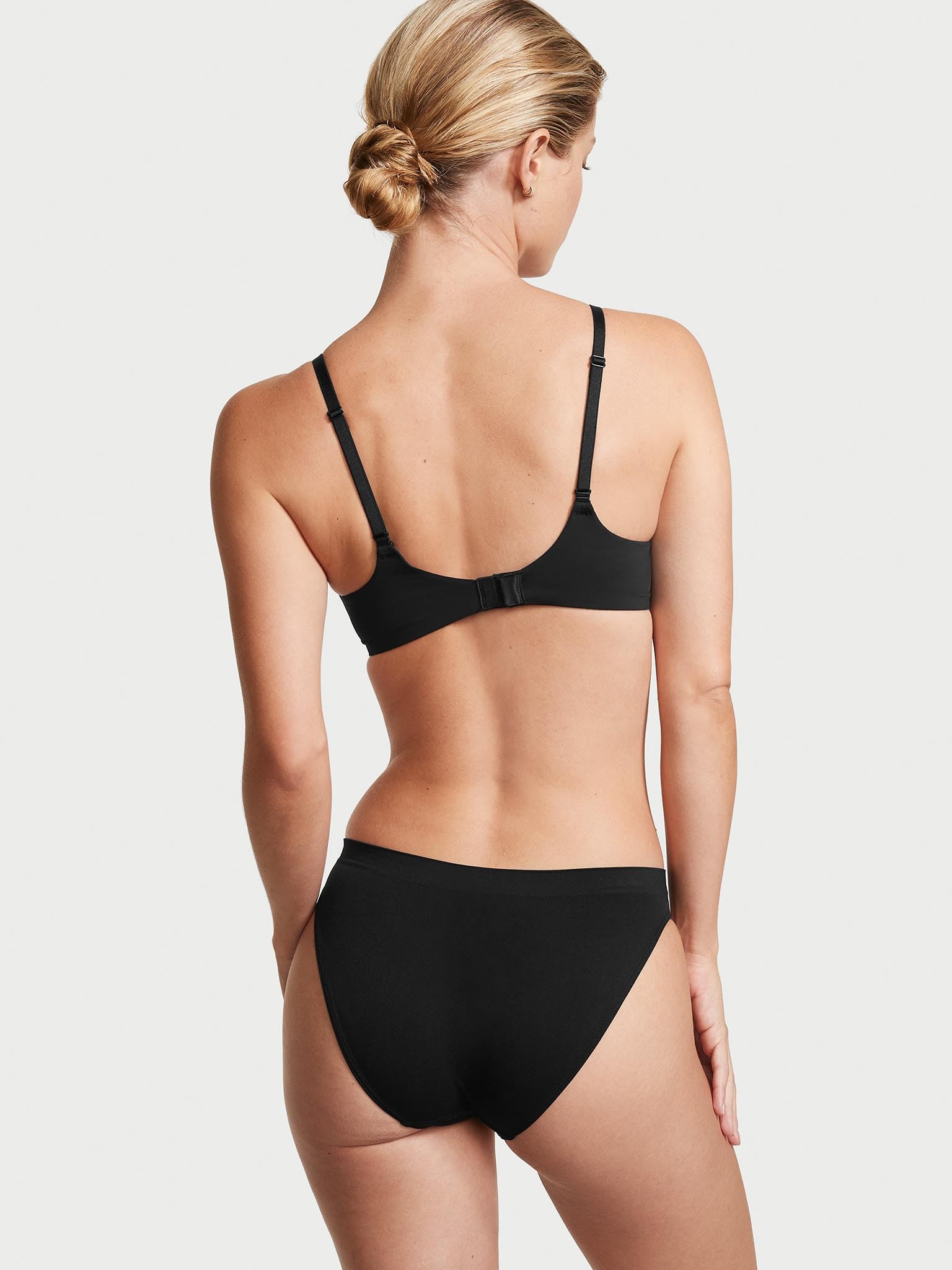 Victoria's Secret Seamless Bikini Panty Pack, Underwear for Women, 7 Pack, Stripes & Solids (XS)