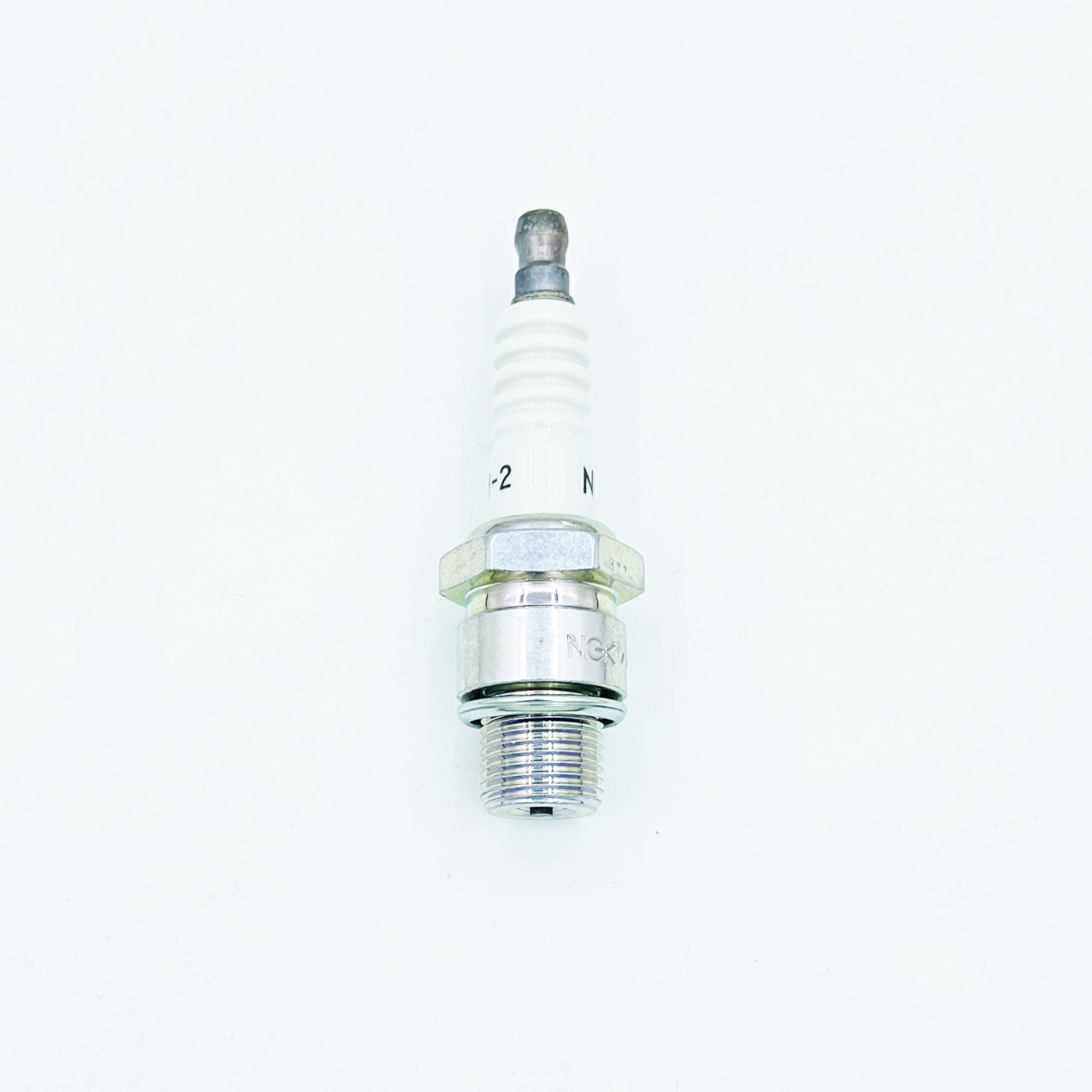 Genuine NGK BUHW-2(5626) Spark Plug For Mercu.ry 33-97182Q,896329833 Mariner Various 4-90hp 2-Stroke Engines