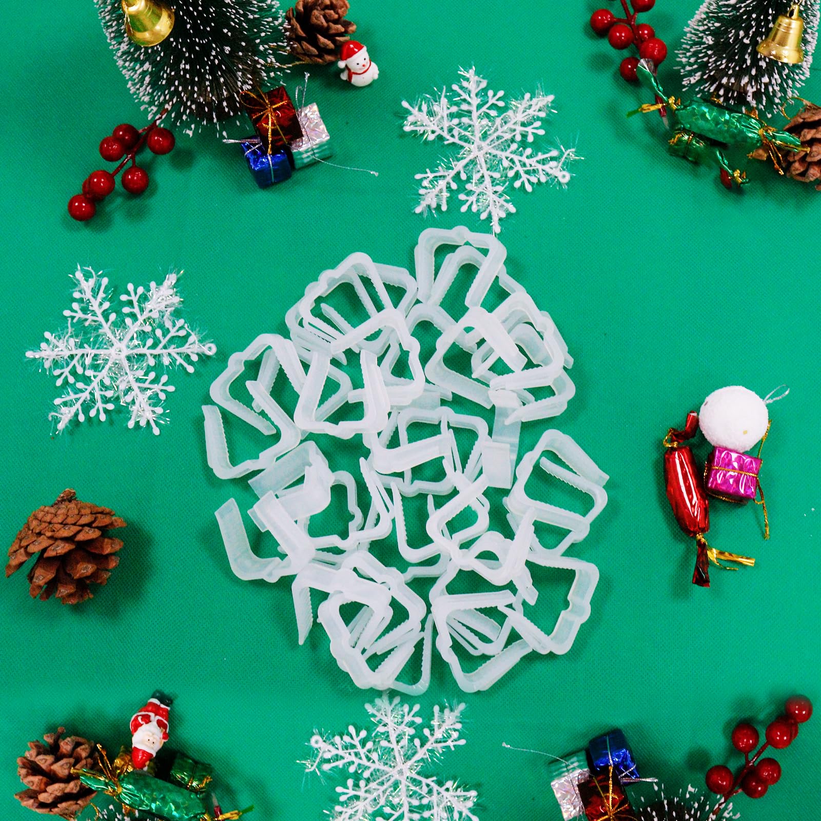 CXLHO 50 Pieces Christmas Holiday Light Hanger Hooks, 1.62" Fascia Boards Clips White, Plastic Holiday Light Clips for C7, C9, Mini String Lights Outdoor Roof Roofline Deck Eave Christmas Decoration