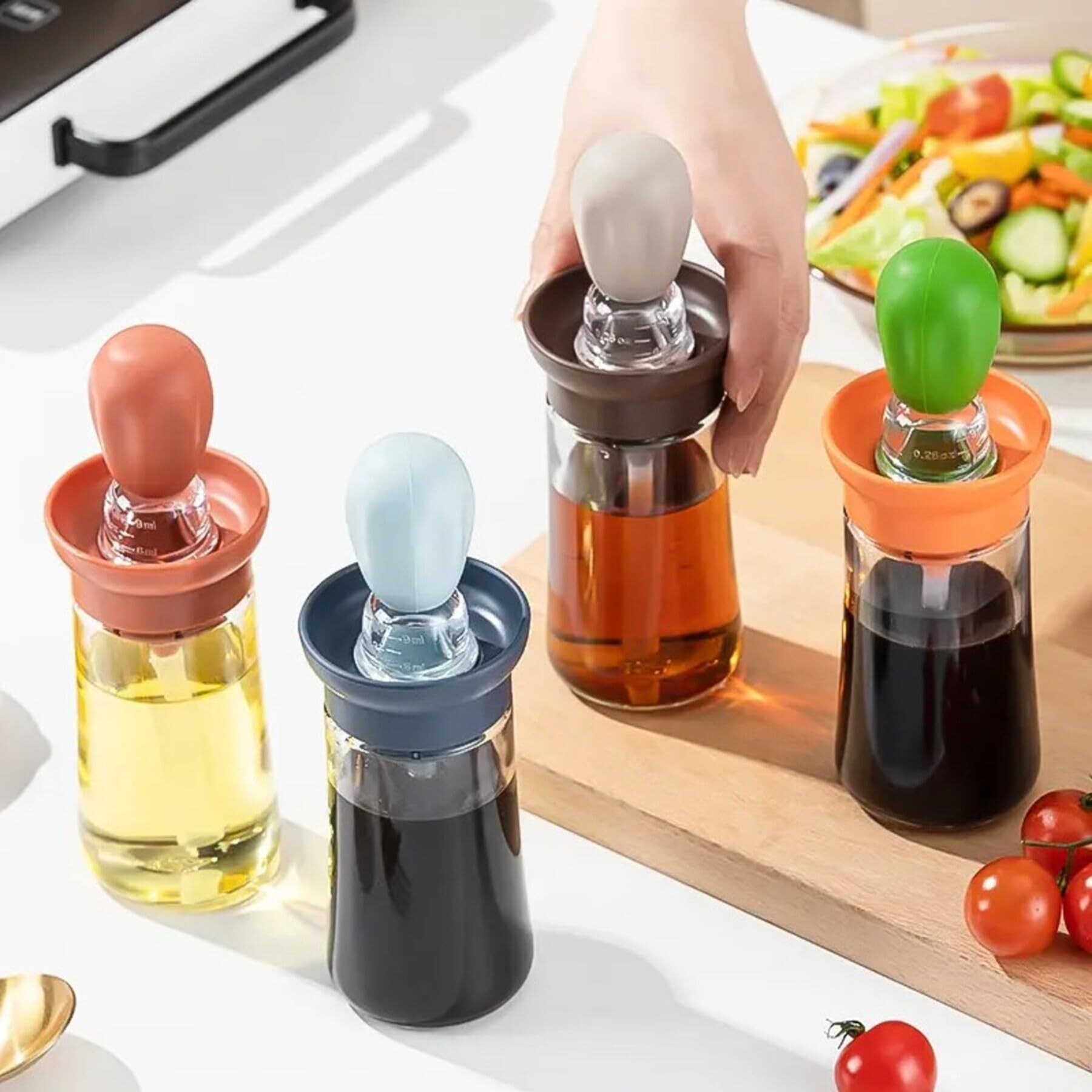 Olive Oil Dispenser With Silicone Brush - 2 In 1 Measuring Glass Oil Dispenser Bottle For Kitchen Cooking, Bbq, Grill, Baking, Roasting, Air Fryer, Pancake, Kitchen Gadgets (Beige)