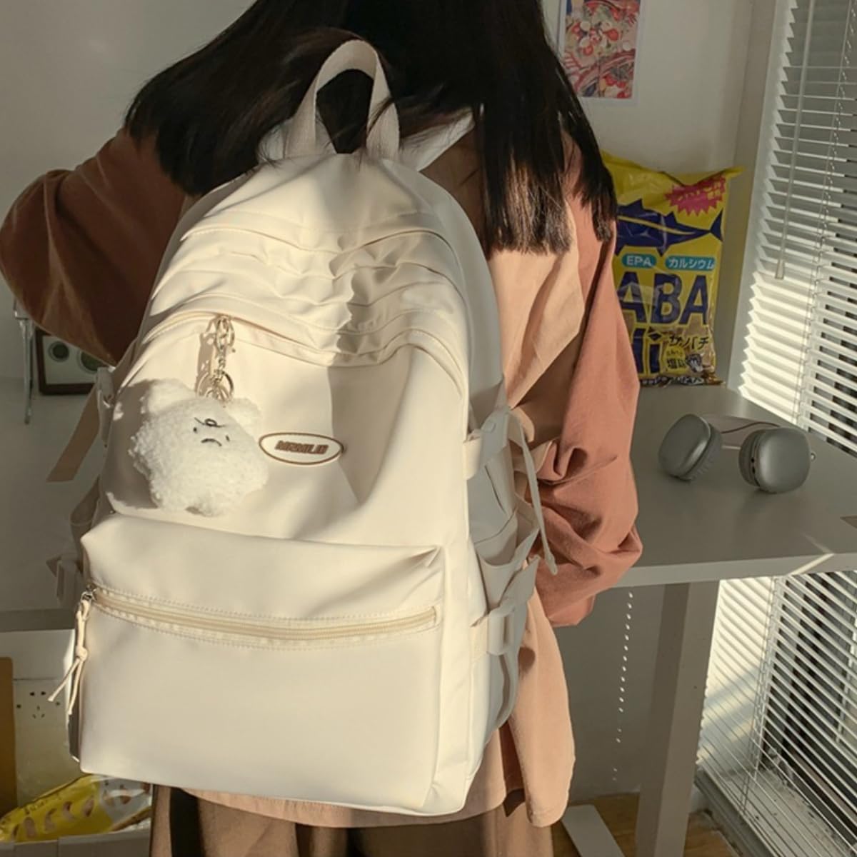 VTTDB Kawaii Backpack with Cute Accessories Casual Aesthetic Daypack Simple Laptop Bag Waterproof Travel Rucksack for Women (white)