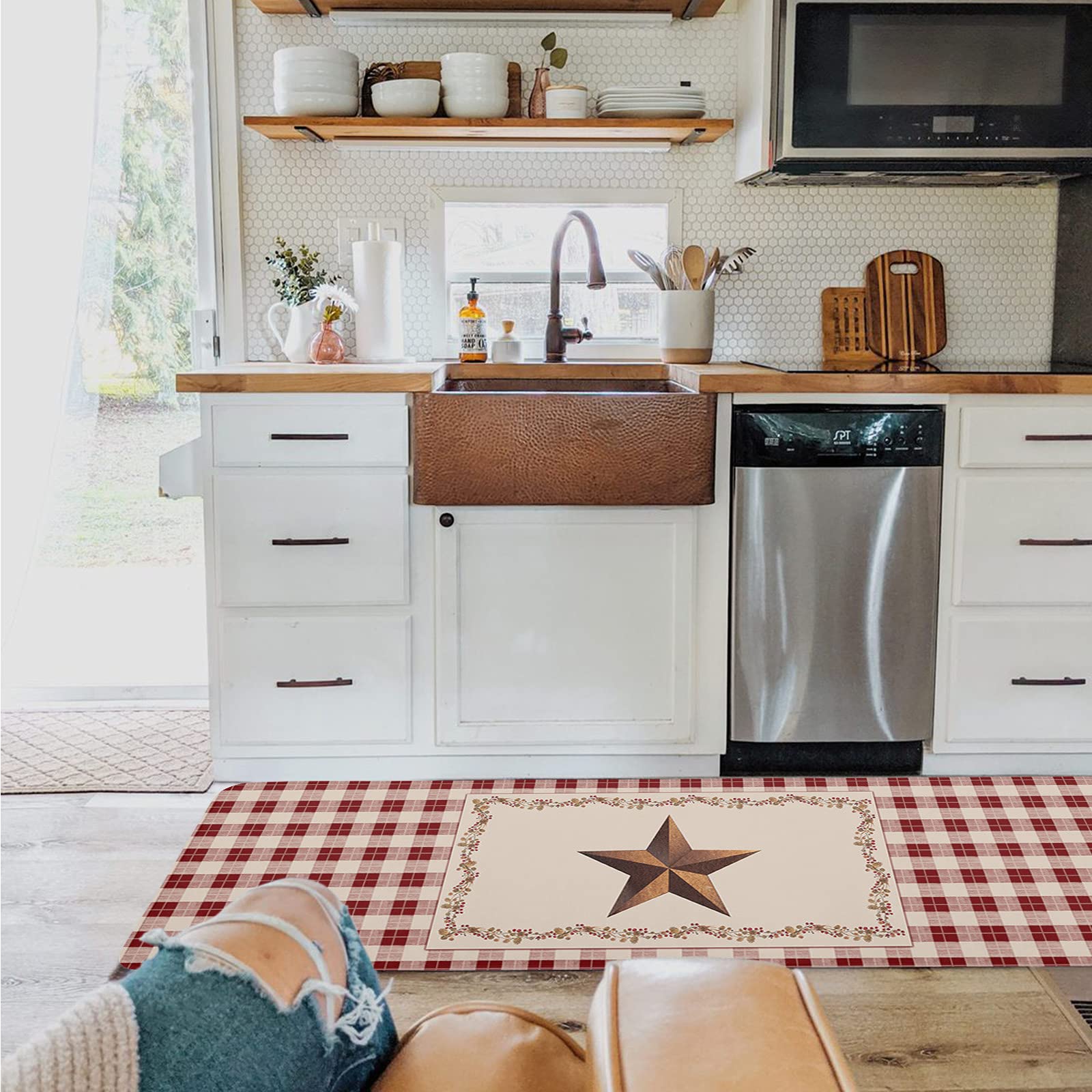 Libaoge Kitchen Mat Rug 1 PCS Rustic Barn Texas Western Star Red Buffalo Plaid Runner Rug Anti-Fatigue Comfort Memory Foam Standing Mat Non-Slip Floor Door Mat for Bathroom Bedroom 16x47in