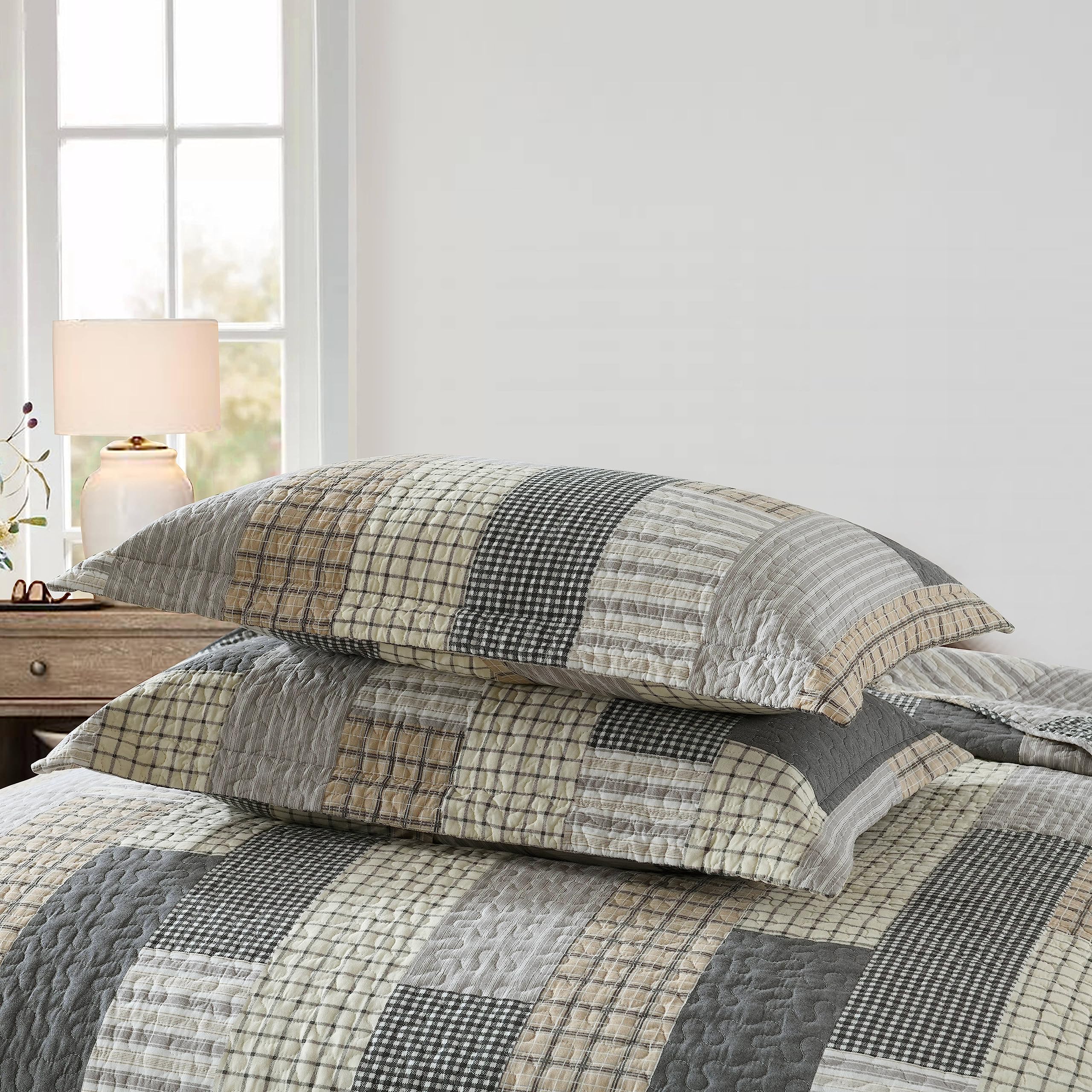 Cinefoso Queen Size Quilt, Patchwork Plaid Quilt Set Queen Size 100% Cotton Farmhouse Plaid Bedspread Lightweight & Reversible Quilt Bedding Set All-Season 3-Pieces