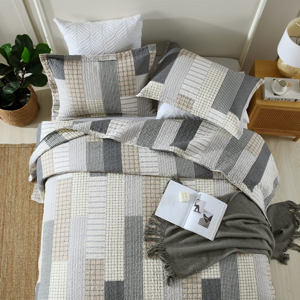 Cinefoso Queen Size Quilt, Patchwork Plaid Quilt Set Queen Size 100% Cotton Farmhouse Plaid Bedspread Lightweight & Reversible Quilt Bedding Set All-Season 3-Pieces