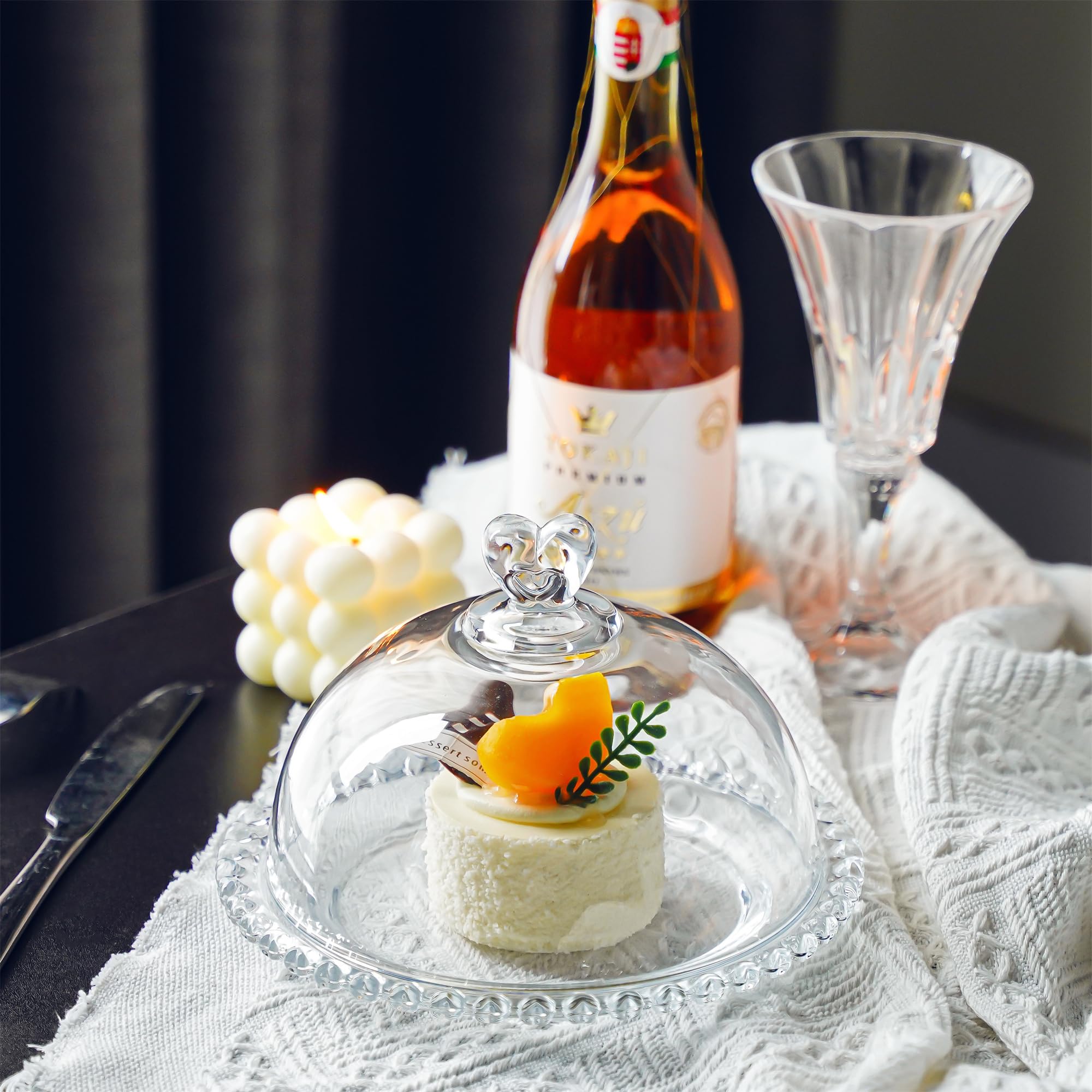 kanpura 7" Crystal Cake Plate with Dome, Cake Stand with Cover, Round Pattern Glass Serving Platter with Lid for Kitchen Dining Bakery Pastries Display, Party, Entertaining, Dishwasher Safe(Clear)
