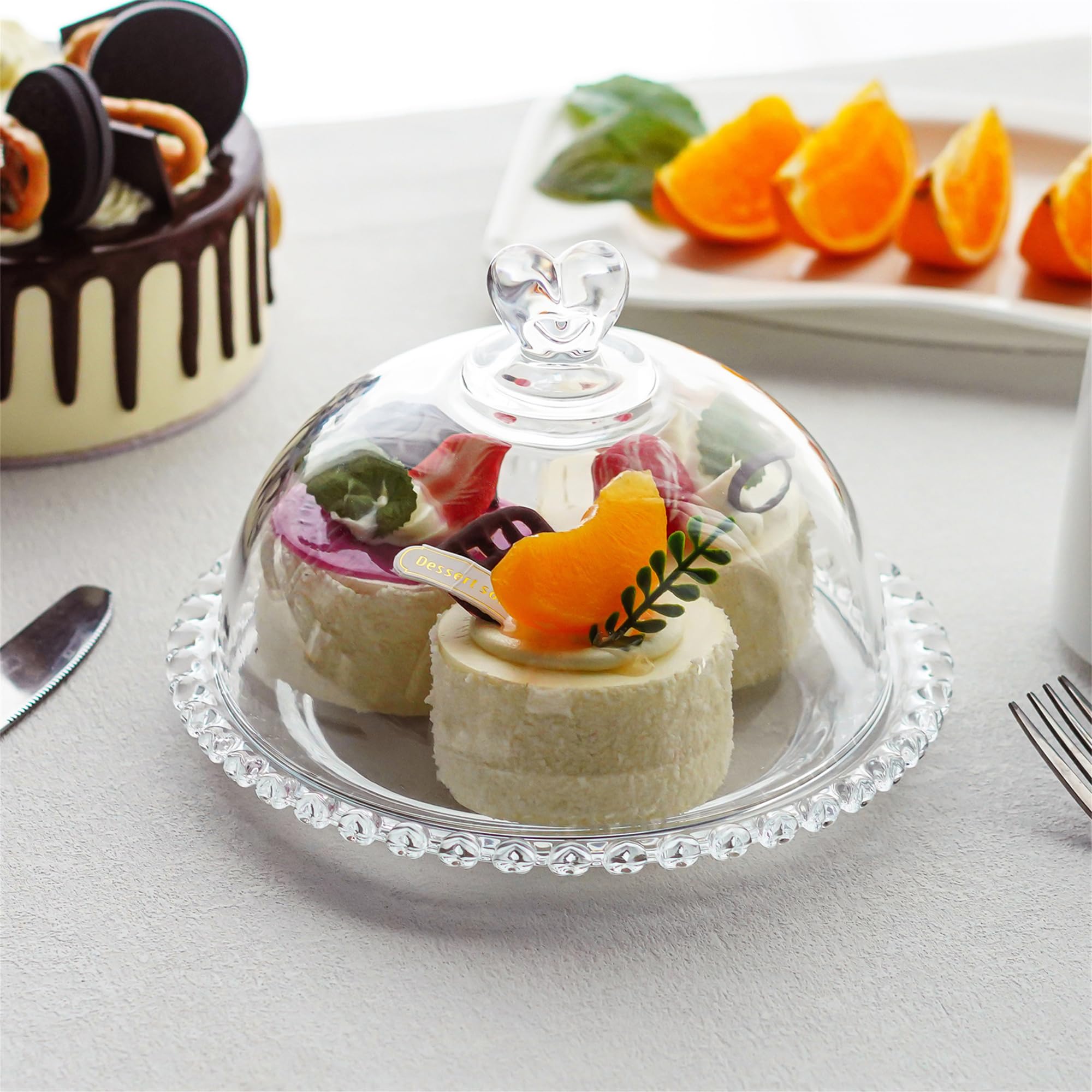 kanpura 7" Crystal Cake Plate with Dome, Cake Stand with Cover, Round Pattern Glass Serving Platter with Lid for Kitchen Dining Bakery Pastries Display, Party, Entertaining, Dishwasher Safe(Clear)