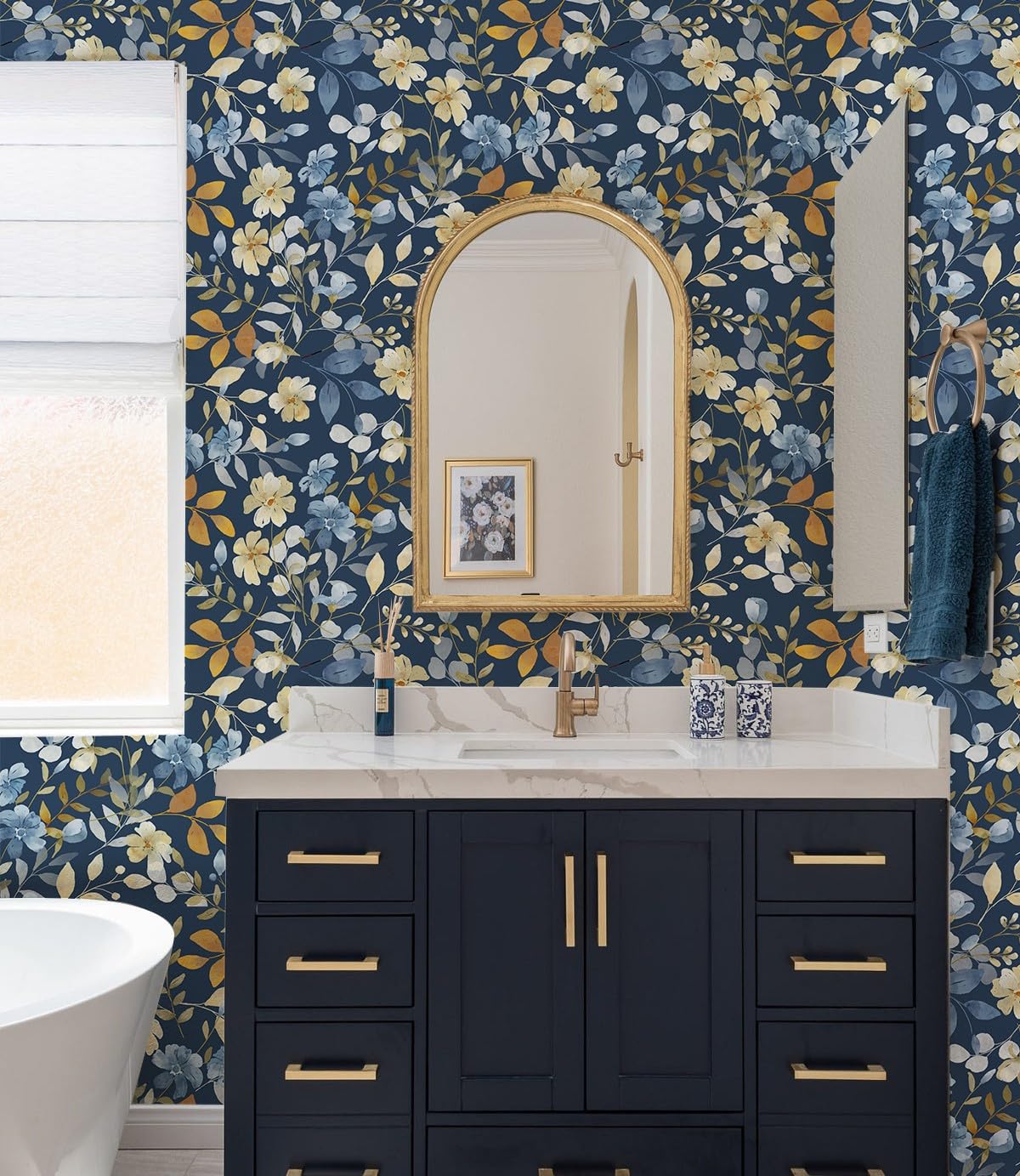 Luvdecor Peel and Stick Boho Wallpaper Removable Wallpaper Renter Friendly Wallpaper for Bedroom Bathroom Leaf Floral Contact Paper for Cabinet Accent Wall Home Decor 17.7 * 118 in