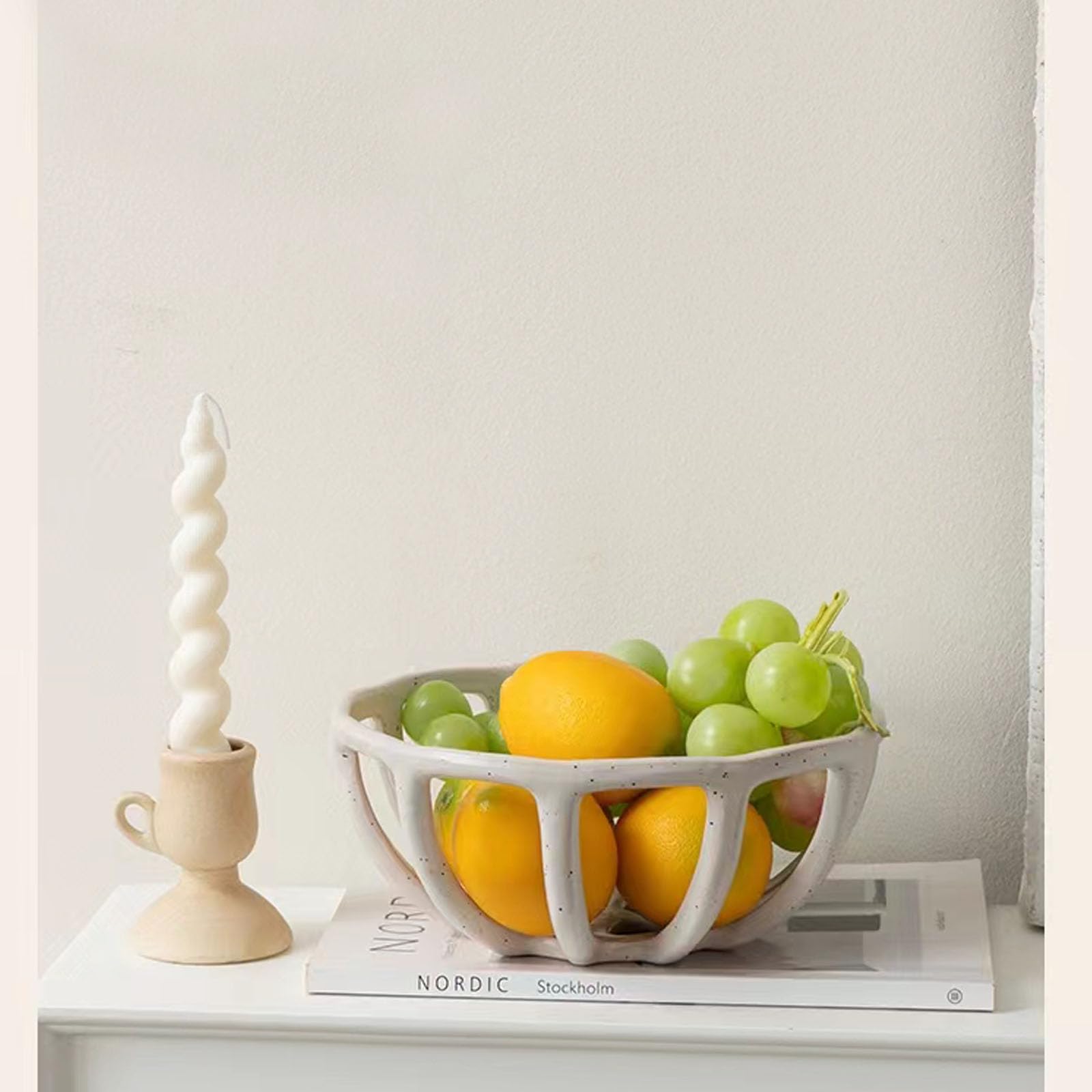 UIBFCWN Ceramic Fruit Bowl Set of 2, 8.5/6 inch Fruit Basket for Kitchen Counter, Large Fruit Bowls for Table Centerpiece, Fruit and Vegetable Holder, Decorative Fruit Bowl for Home Decor