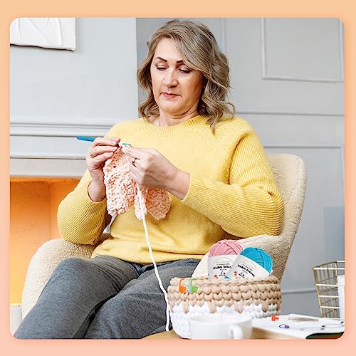 Beginner Yarn for Crocheting and Knitting, Aeelike 350 Yards (4x50g) Soft Cotton-Nylon Blend Easy-to-Use Yarn for Newbie, 26pcs Knitting & Crochet Supplies for Learning to Crochet Animals