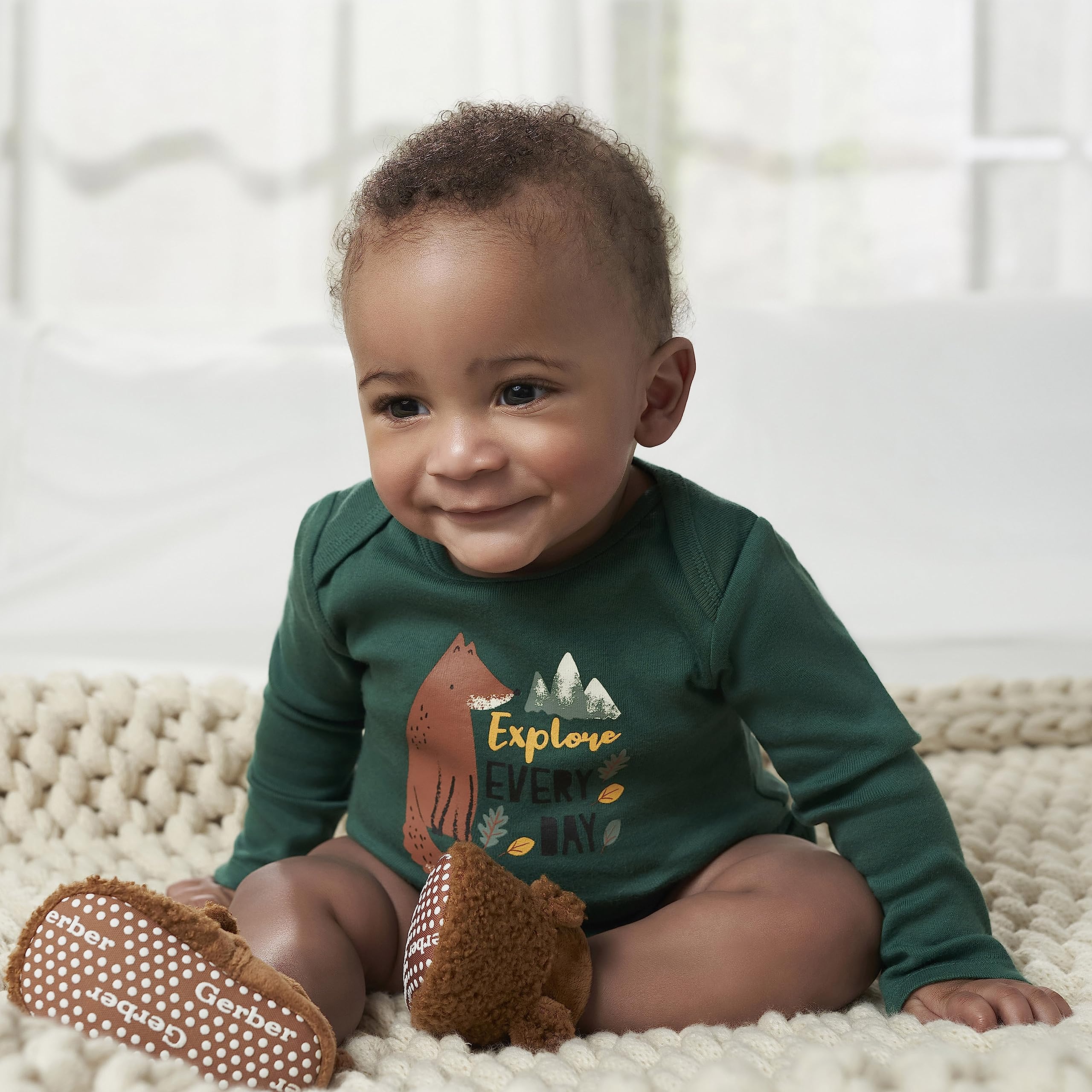 Gerber Baby Boys' 6-Pack Long-Sleeve Onesies Bodysuit, Green Fox