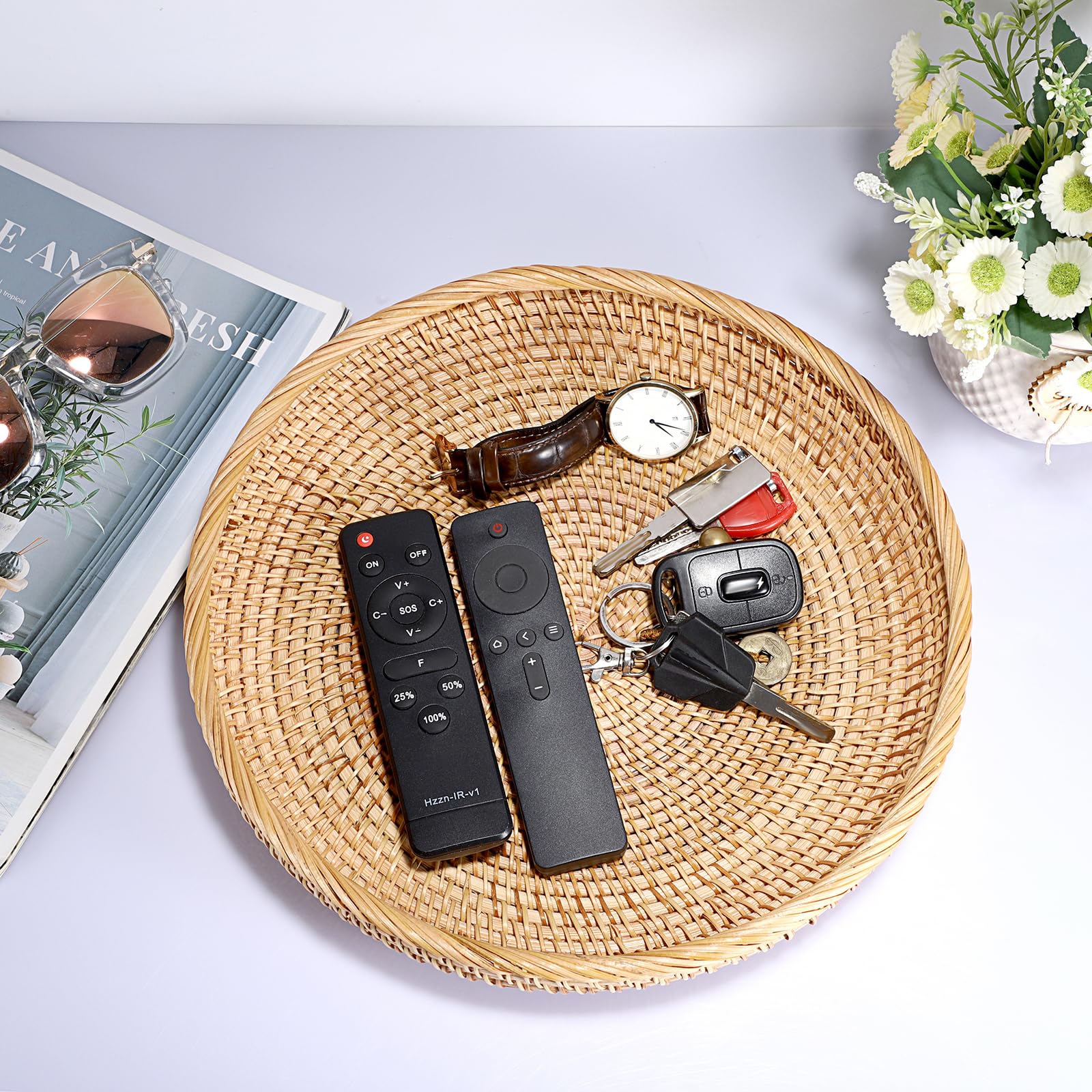 Hipiwe Round Key Basket Bowl for Entryway Table, 11.8" Large Rattan Basket Tray Decorative Ottoman Trays Centerpiece Tray for Coffee Table, Hand-Woven Fruit Basket Wicker Serving Tray