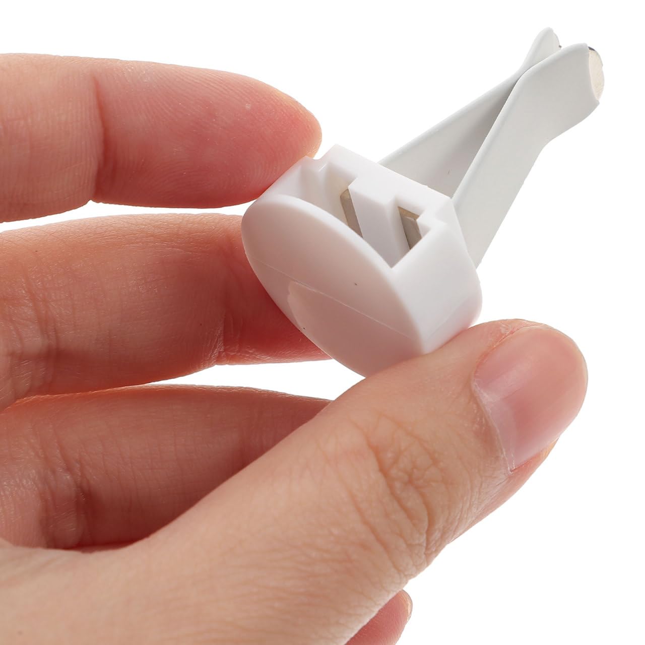 Veemoon 100pcs Air Outlet Clip Automatic Air Accessories Vent Clip for Home Car Vent