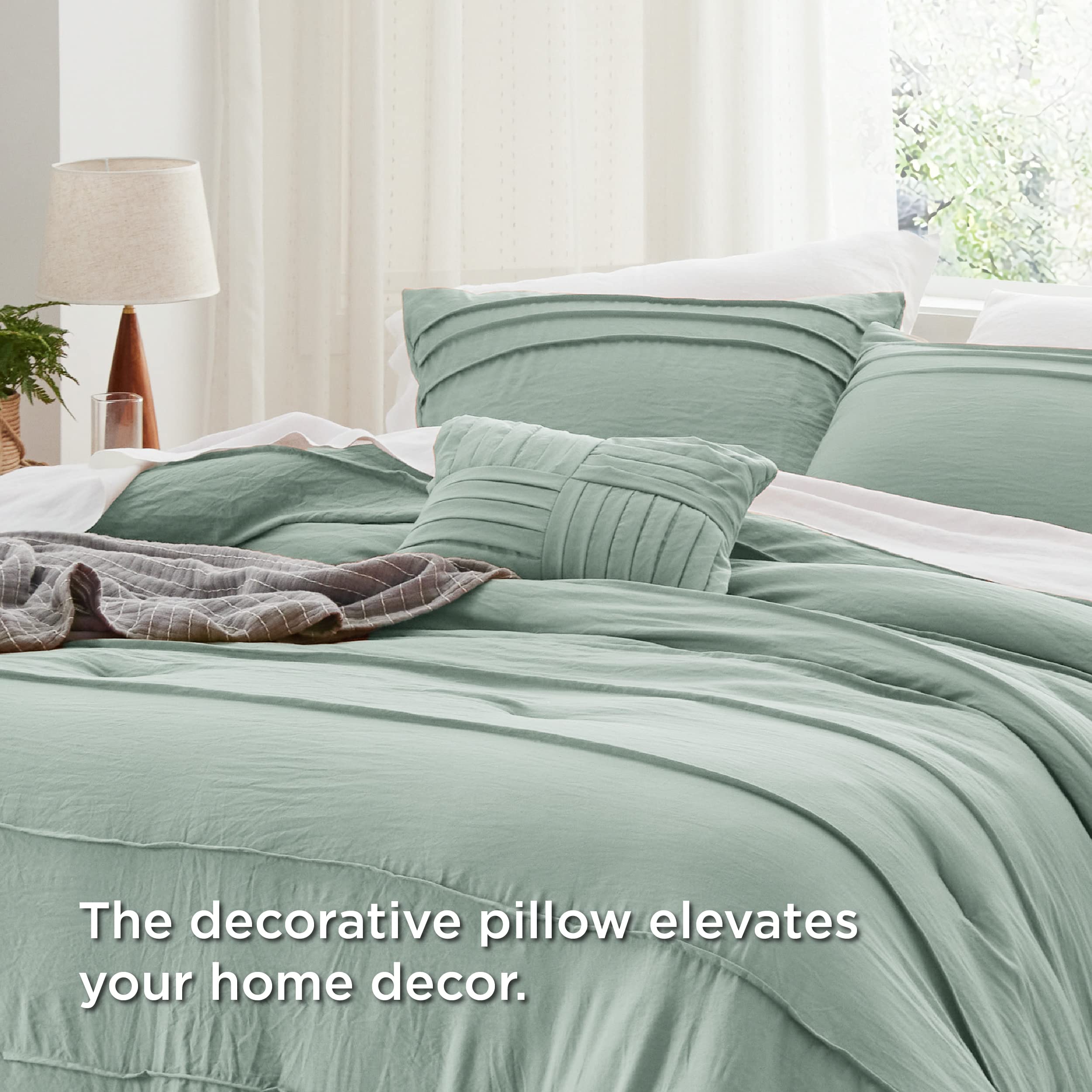 Bedsure Queen Comforter Set - 4 Pieces Pinch Pleat Bed Set, Sage Green Boho Bedding for All Season, 1 Soft Comforter, 2 Pillowcases, 1 Decorative Pillow