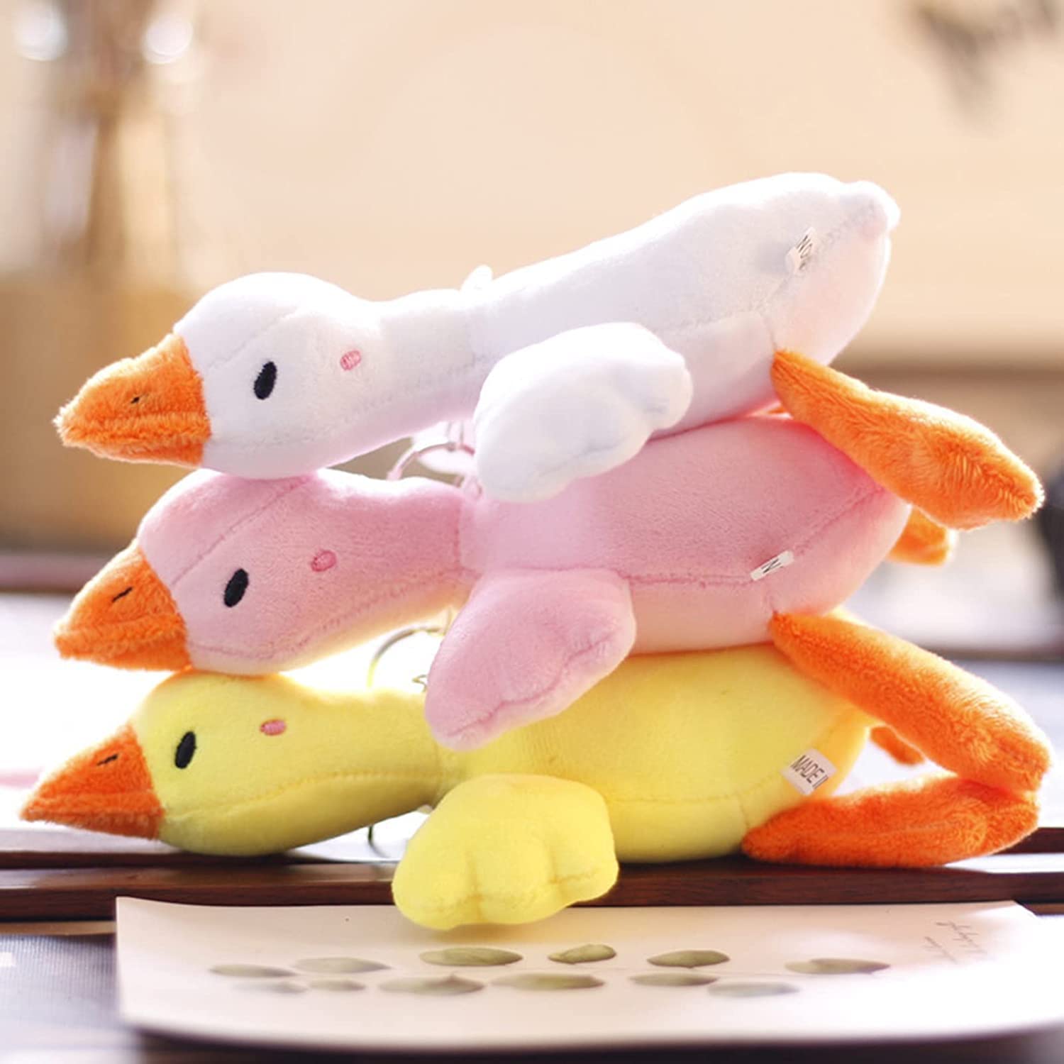 JJLFresheners White Plush Duck Car Keychain, Cotton Filling Stuffed Animal Fluffy Duck Plushie Car Keychain Hanging Charms