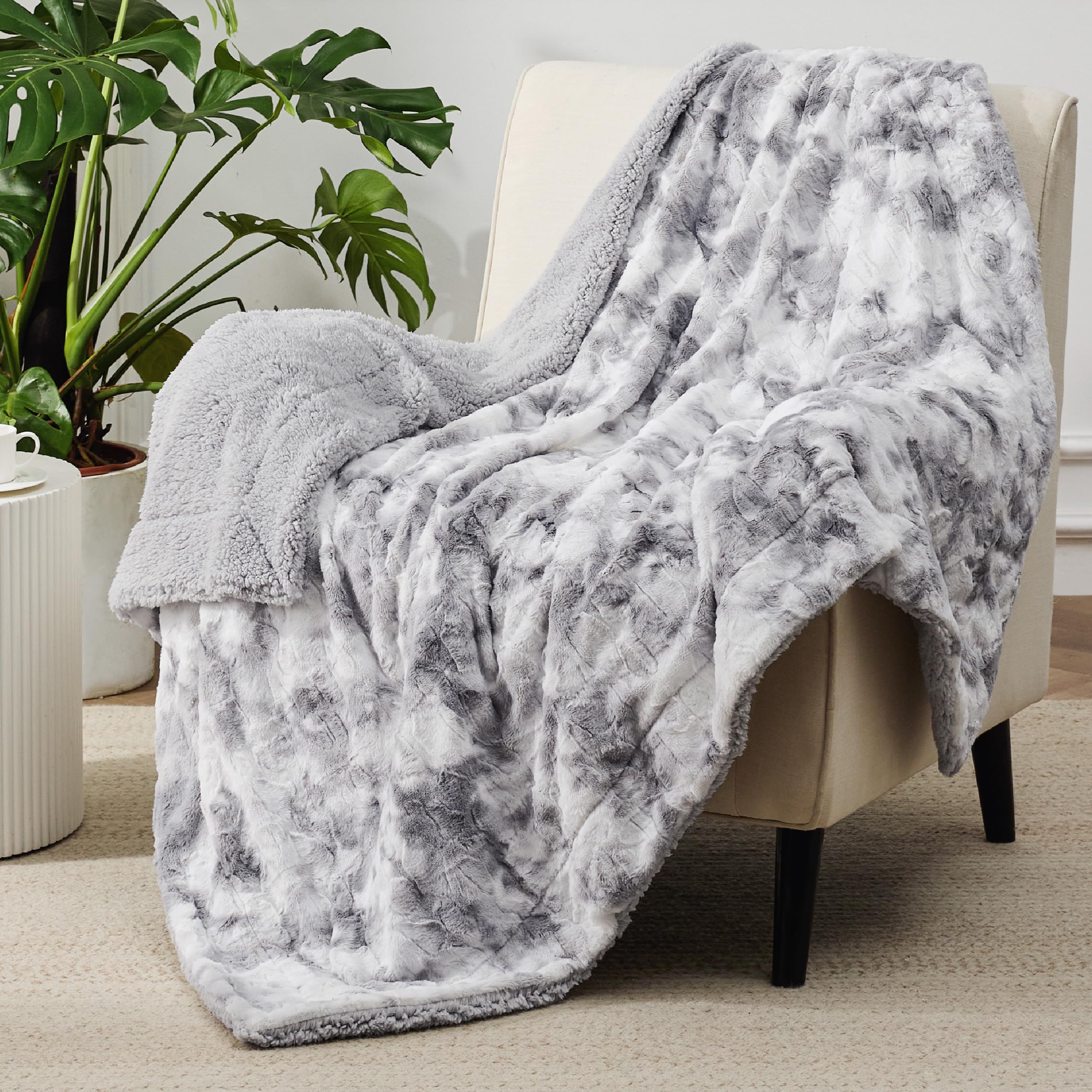 Bedsure Sherpa Blanket - Soft, Fuzzy & Fluffy Faux Fur - Warm, Cozy Throw Blanket for Couch, Sofa and Bed, Tie Dye Design, Light Grey, 50x60 Inches