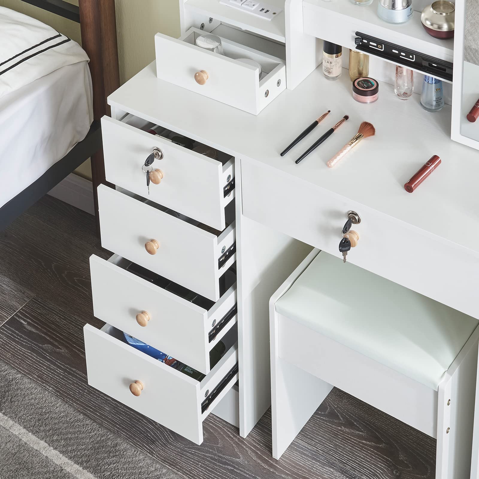 Makeup Vanity Dressing Table with Drawers and Lighted Mirror, White Vanity Set Dresser Desk and Cushioned Stool (US1905)