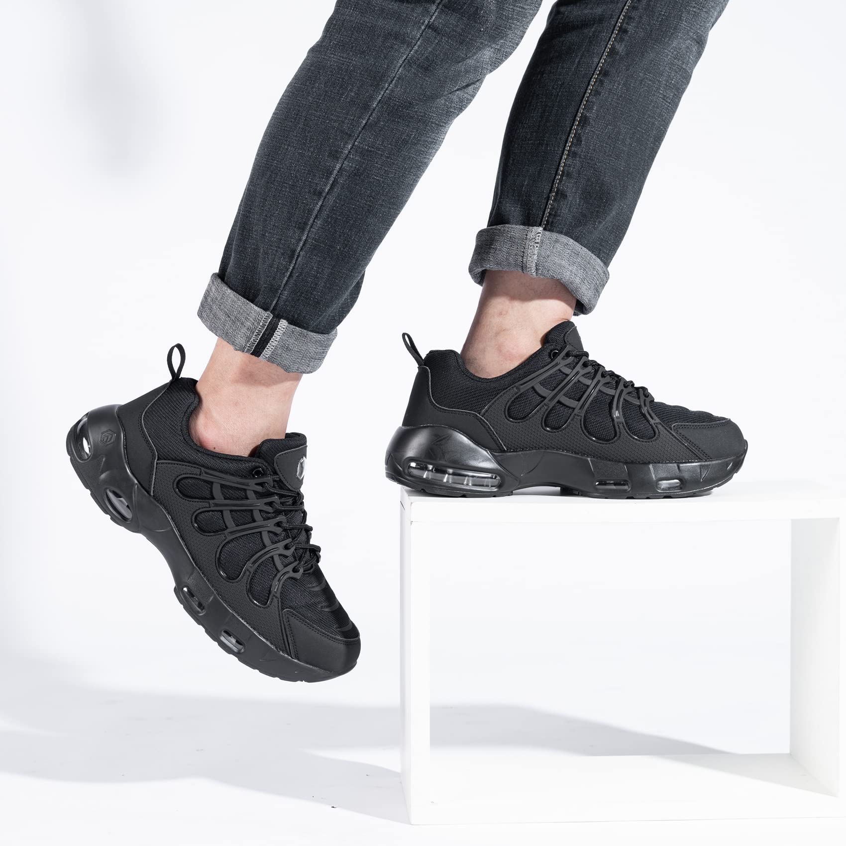 LARNMERN Men Non Slip Work Shoes Sneakers Chef Kitchen Restaurant Mens Slip Resistant Air Cushion Shoes Casual Walking Trainer, Black 13