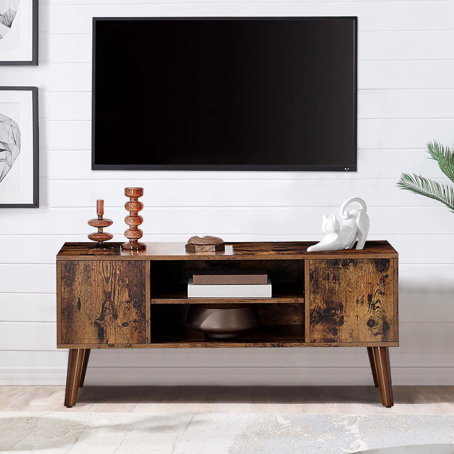 Zanzio ZA-LTV08BX 43.4" W Farmhouse TV Stand, Brown