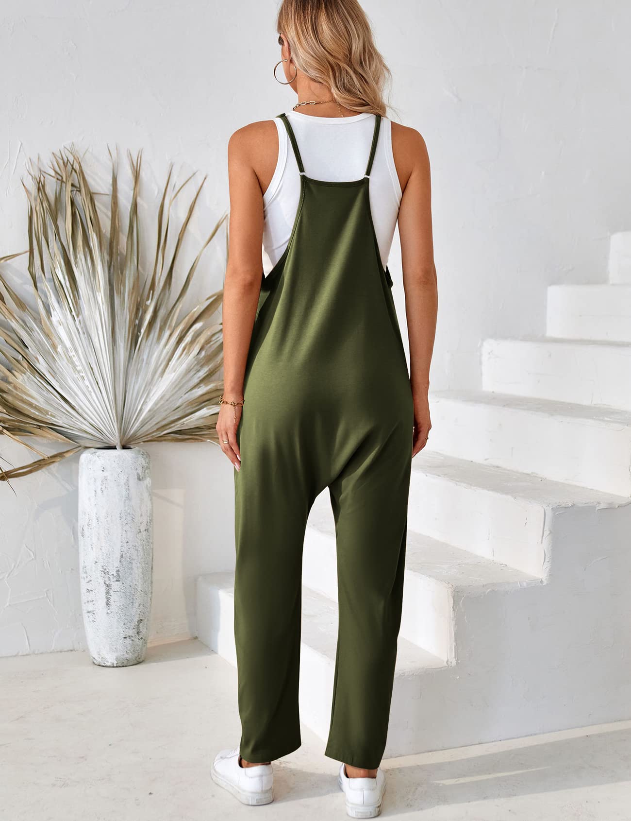 Wyeysyt Womens Casual Jumpsuits Sleeveless Loose Adjustable Strap Overalls Wide Leg Baggy Bibs Romper Pants with Pockets(ArmyGreen-M)