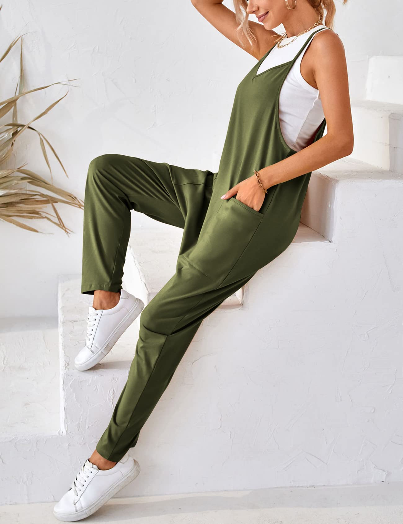 Wyeysyt Womens Casual Jumpsuits Sleeveless Loose Adjustable Strap Overalls Wide Leg Baggy Bibs Romper Pants with Pockets(ArmyGreen-M)
