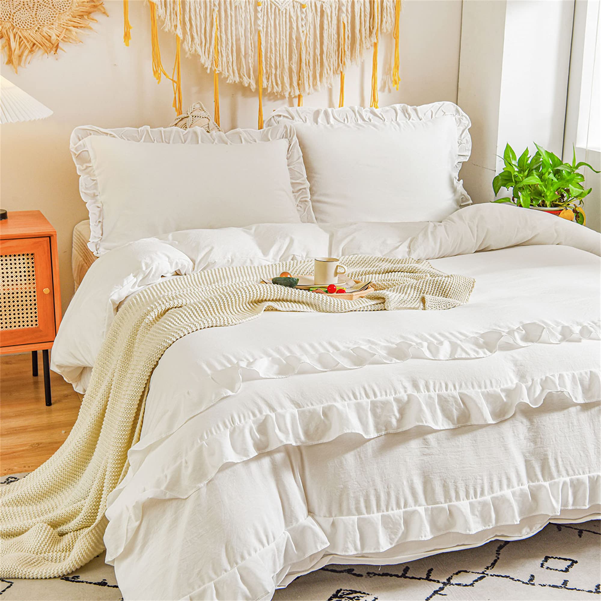 ABREEZE Ruffle Duvet Cover Queen Soft Washed Microfiber Vintage French Country Duvet Cover Set White 3 Pieces Farmhouse Microfiber Bedding Comforter Cover Set, Soft and Lightweight