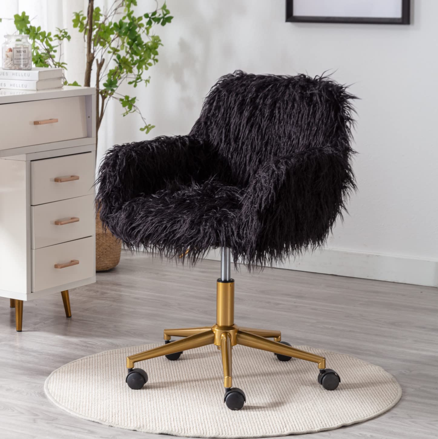 Goujxcy Fluffy Desk Chair, Faux Fur Swivel Home Office Chair Height Adjustable Vanity Accent Chair for Girls Women, Modern Cute Furry Makeup Chairs for Bedroom Living Room, Black