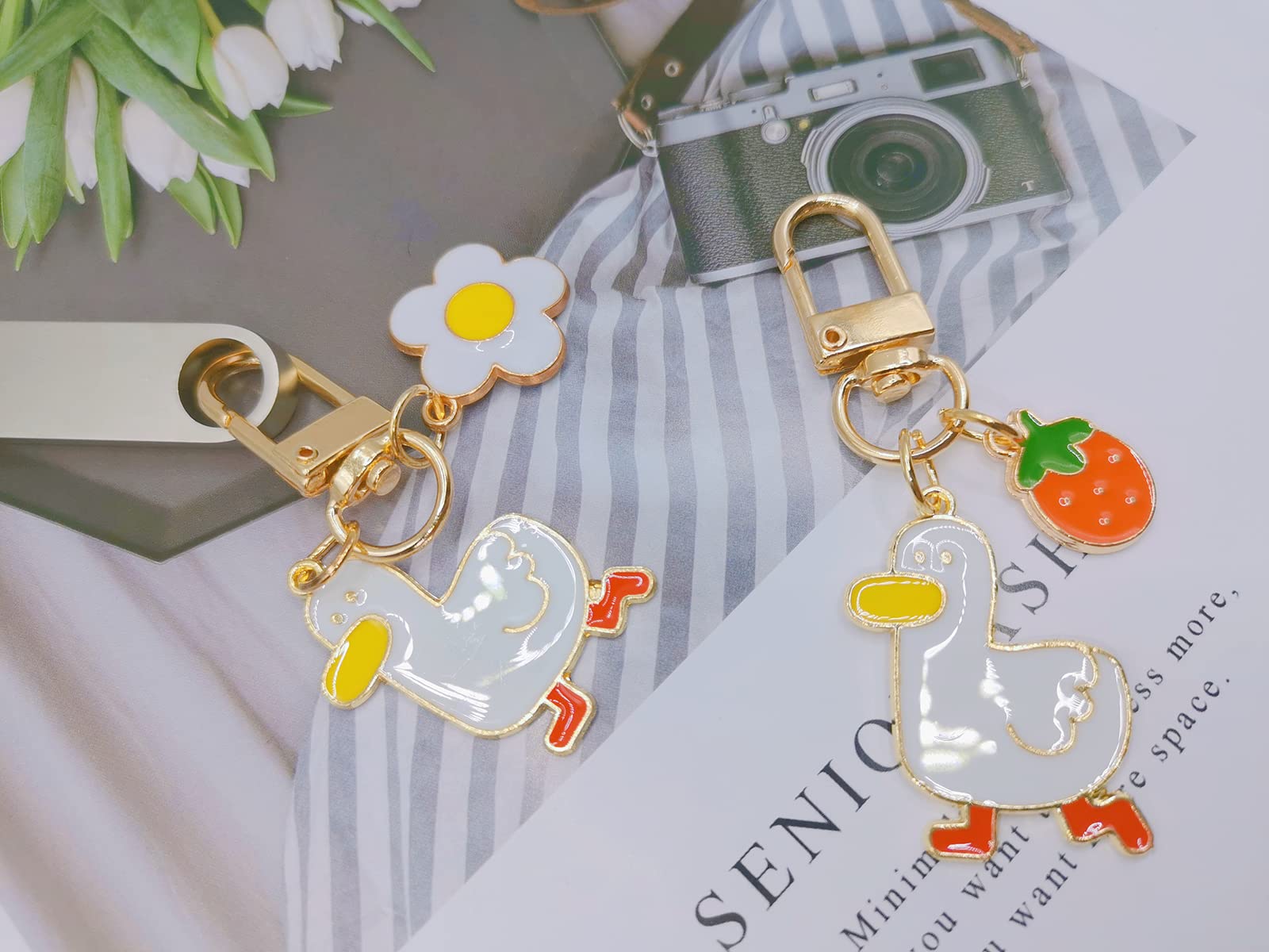 Meefisher 2 PCS Cute Keychain Kawaii Duck Aesthetic Key Ring Keychains Charm Accessories for Backpack U Disk Decor Bag, Birthdays, Jewelry gifts