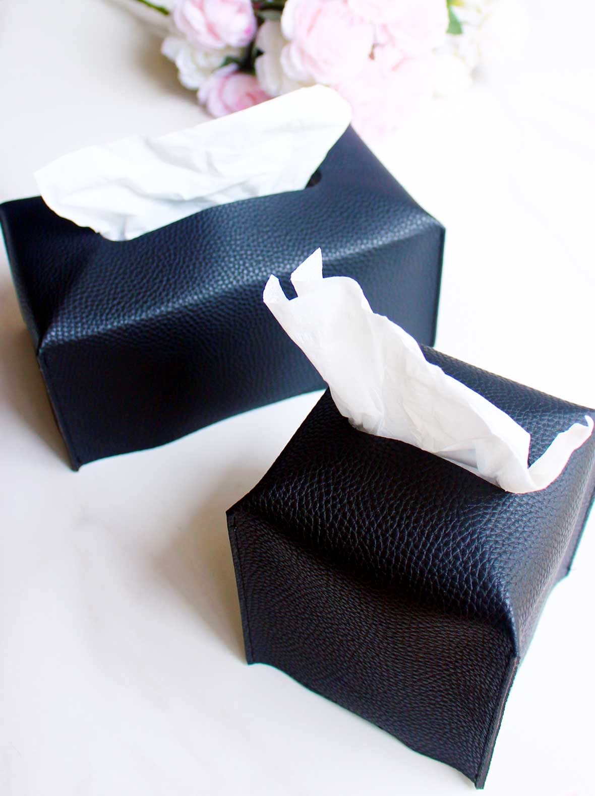 Tissue Box Holder Rectangular Leather – with Bottom Belt [JESMINI, Black] Modern Long PU Leather Rectangle Tissue Box Cover Holder Decorative for Bathroom Vanity Countertop/Night Stands/Office Desk