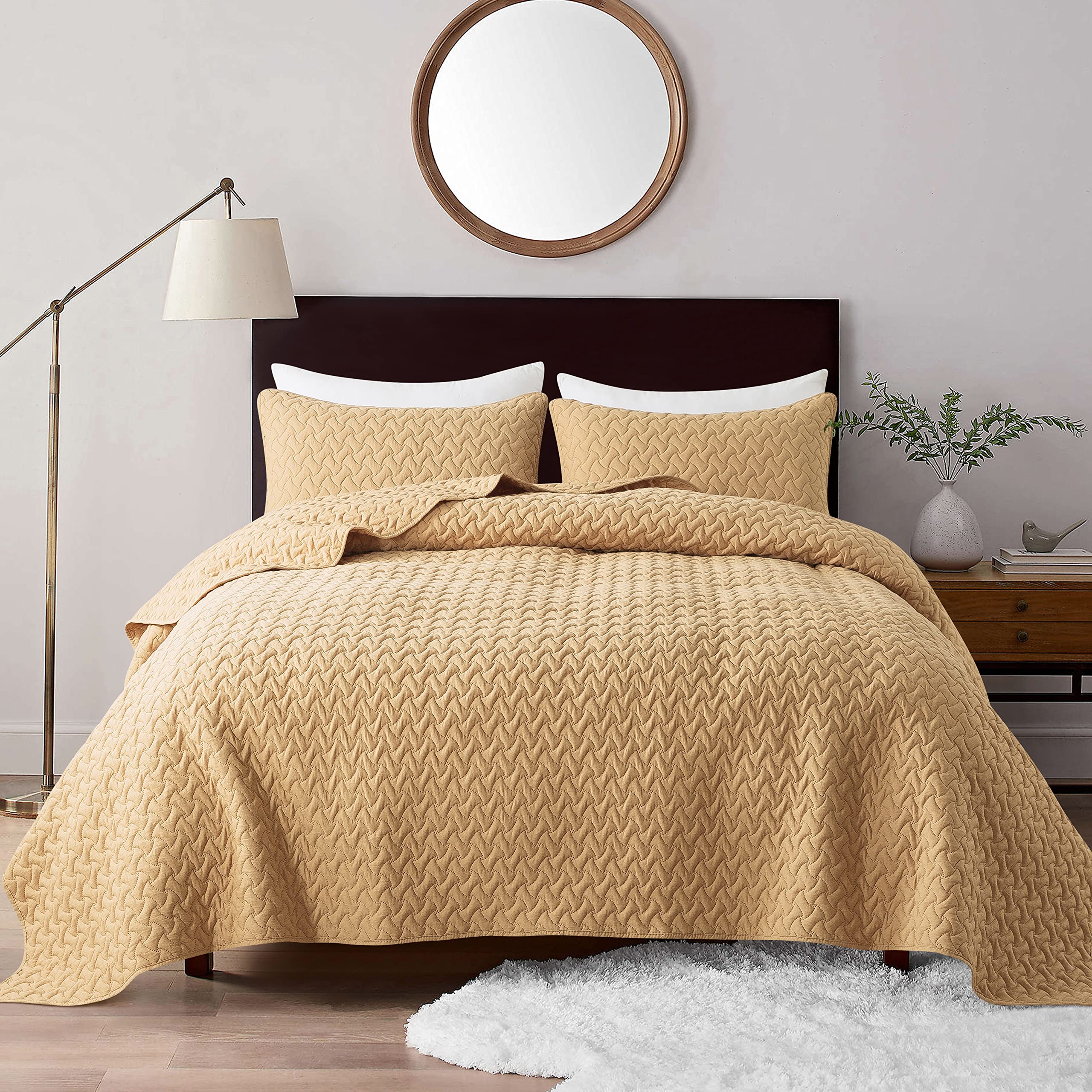 B2EVER Yellow Twin Size Quilt Bedding Sets with Pillow Sham, Pumpkin Lightweight Soft Bedspread Coverlet, Quilted Blanket Thin Comforter Bed Cover for All Season Spring Summer, 2 Pieces, 68x90 inches