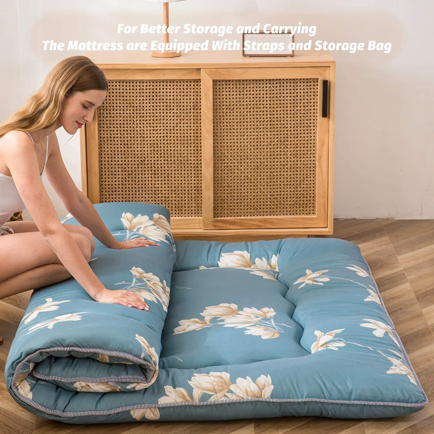 MAXYOYO Floral Printed Japanese Floor Mattress Futon Mattress Queen Size Foldable Bed Roll Up Camping Mattress Floor Bed Couches and Sofas