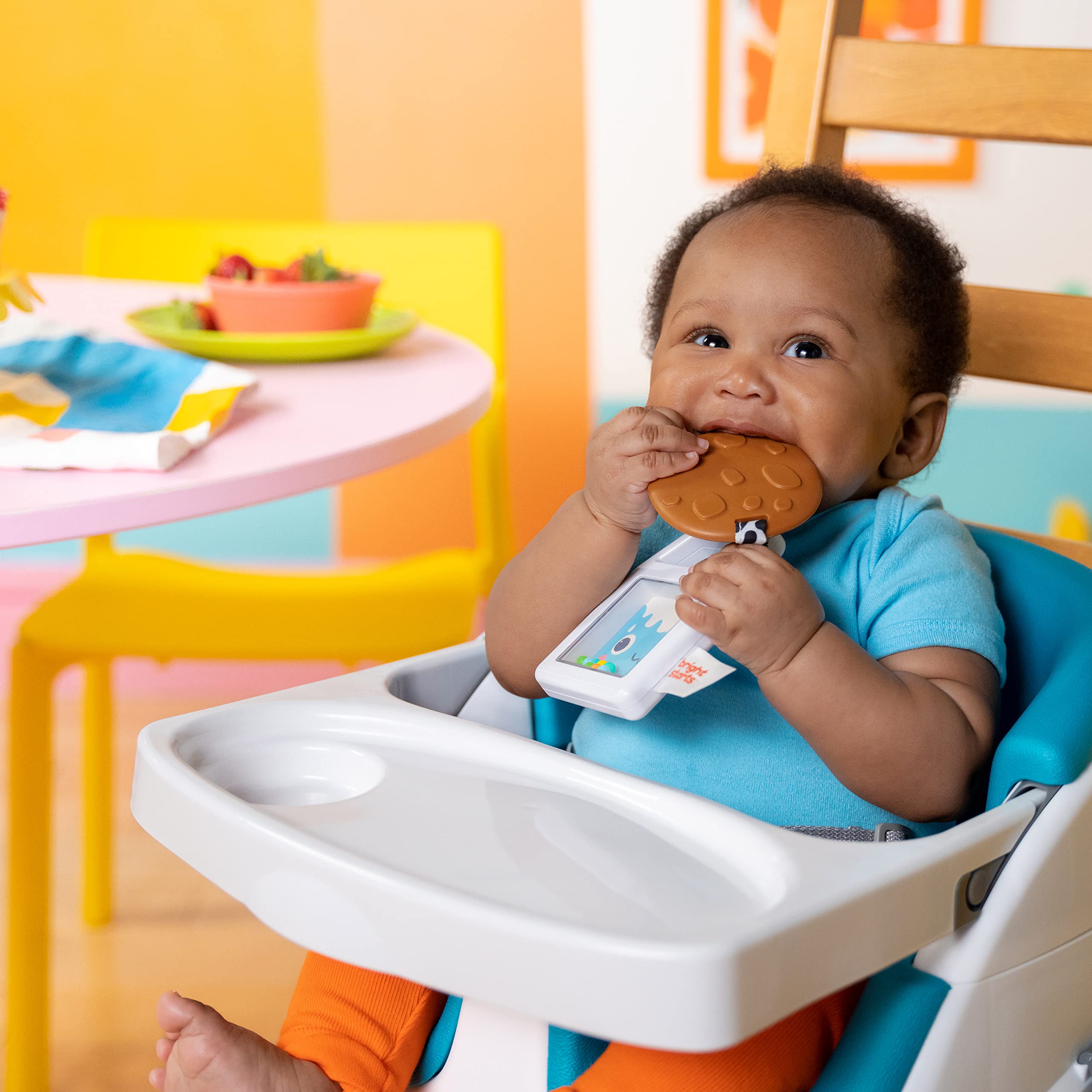 Bright Starts Cookies & Teethe 2-in-1 Rattle and Teether Activity Toy, Soothe Sore Gums, Entertain Baby with Rattle Toy, Unisex, 3 Months+