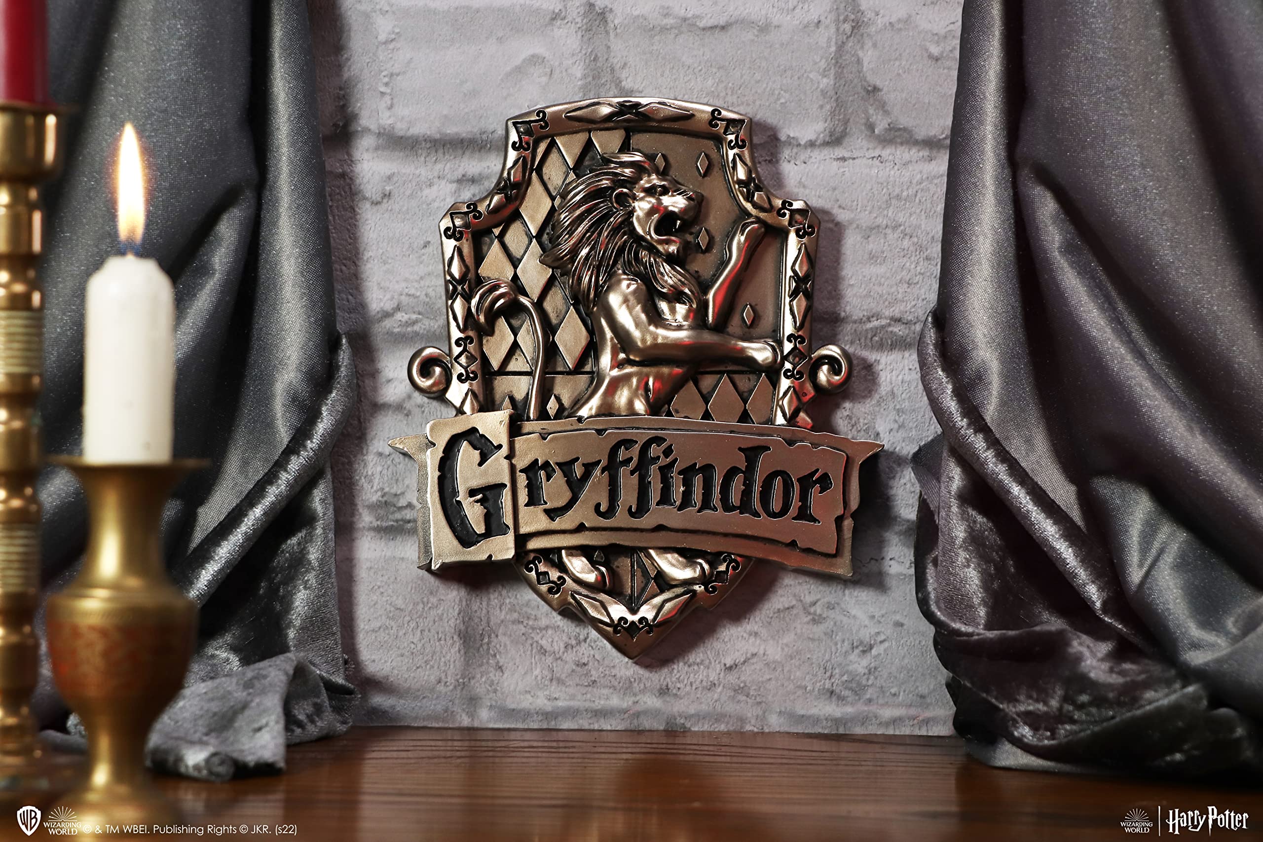 Nemesis Now Officially Licensed Harry Potter Gryffindor Wall Plaque, Bronze, 20cm