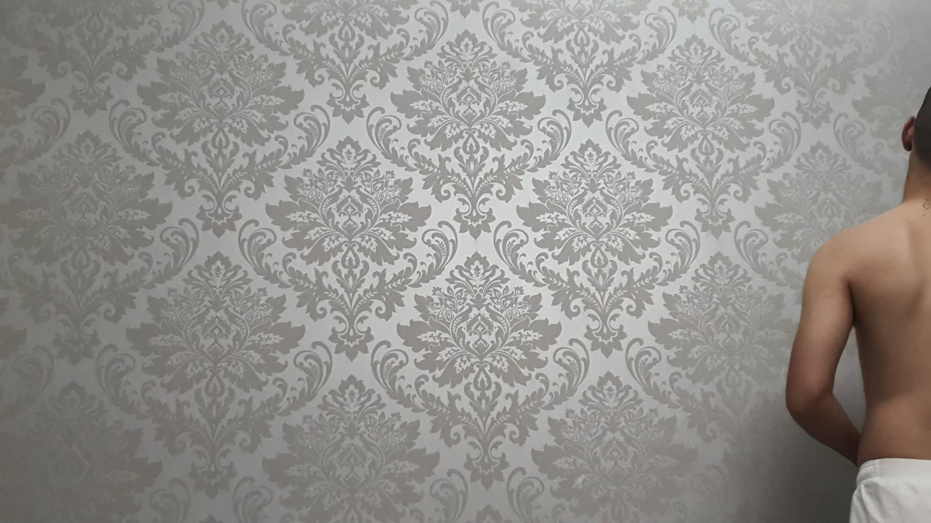 yaretzy Peel and Stick Wallpaper 3D Silver Grey Floral Modern Damask Removable Wallpaper Bedroom Embossed Sticky Self Adhesive Wallpaper 20.8inch x 118inch