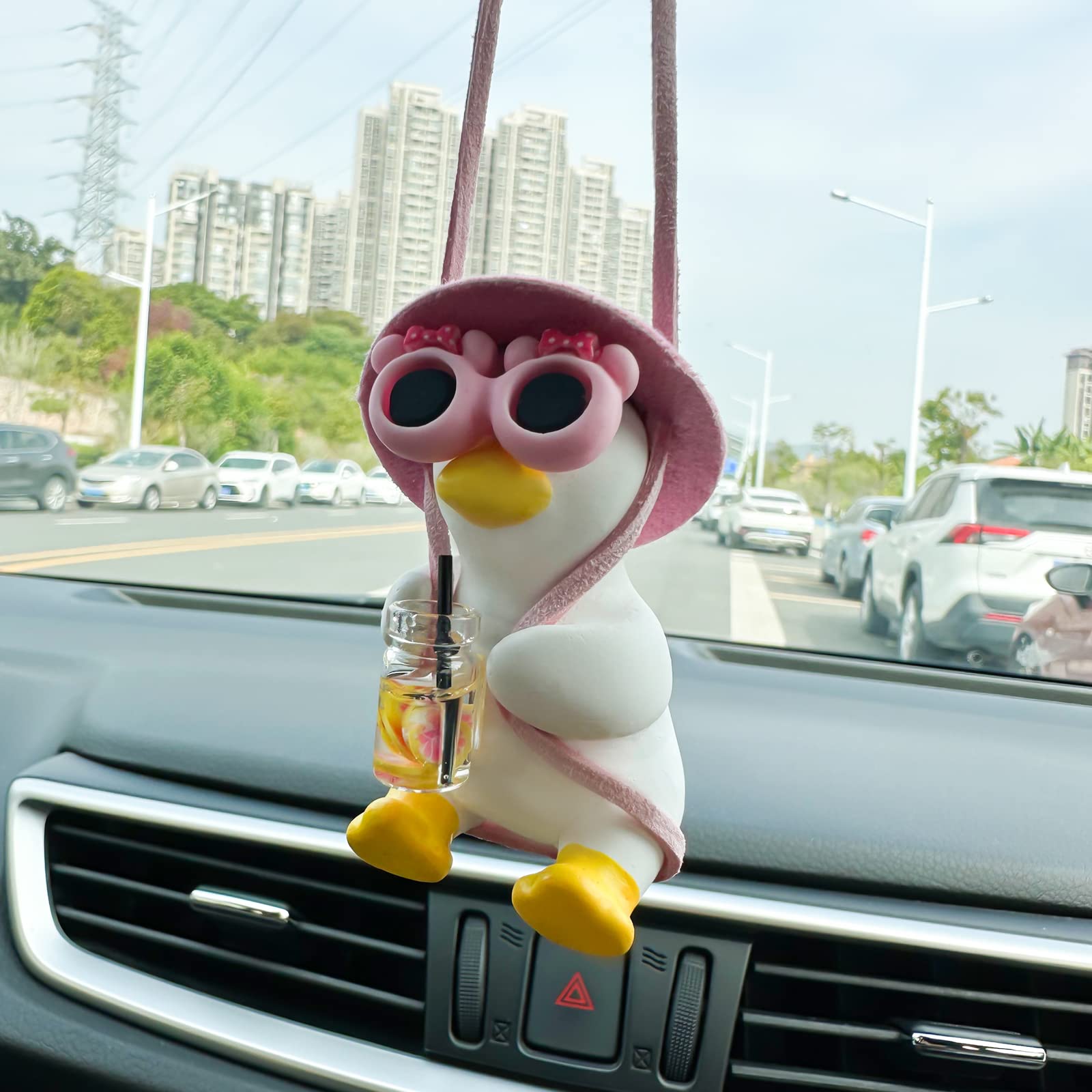 Swing Duck Car Hanging Ornament Cute Swing Duck Car Pendant Swinging Duck On Car Truck Decoration Rearview Mirror Accessories (Style B)